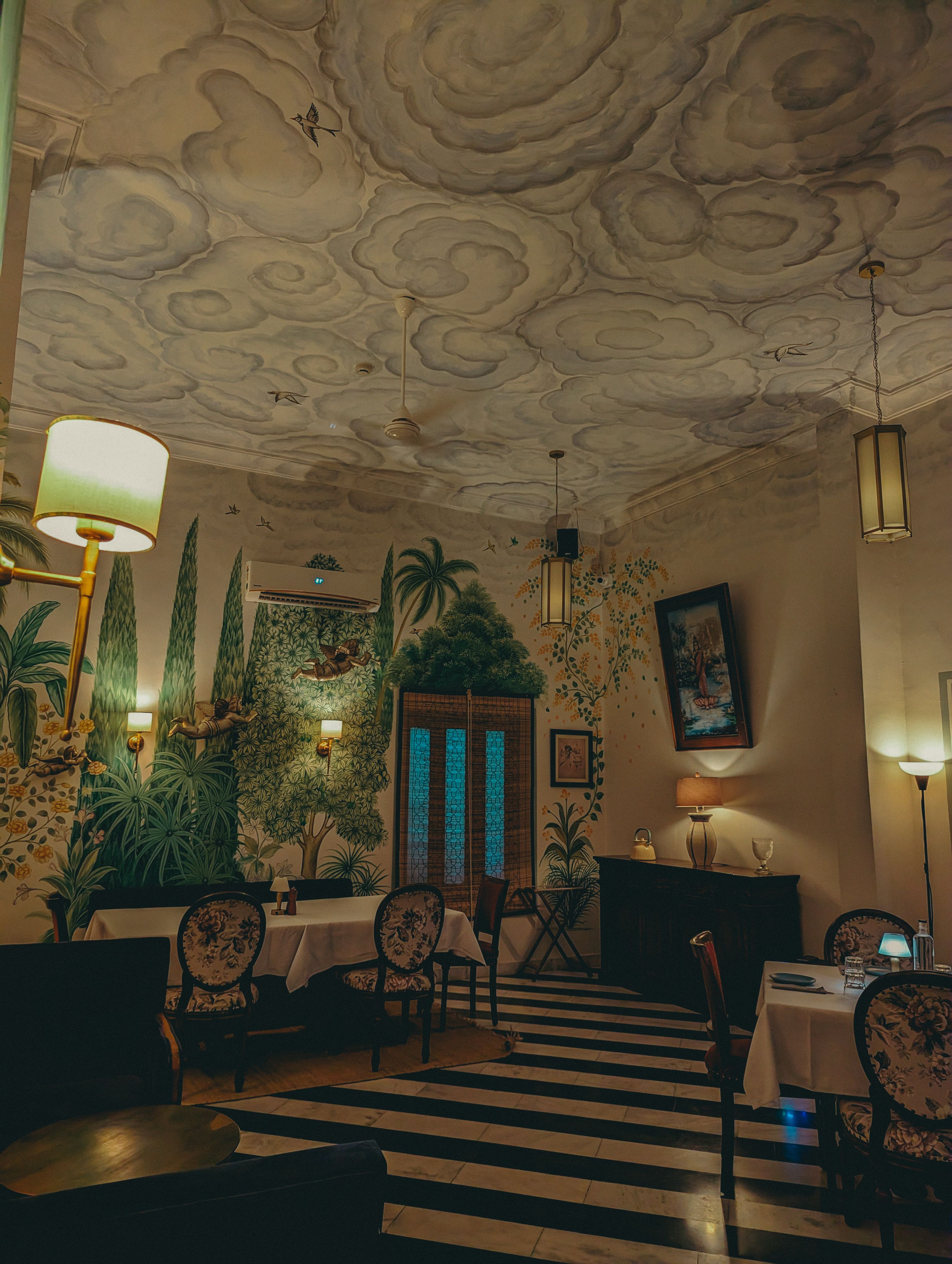Painted Ceiling of a Restaurant · Free Stock Photo
