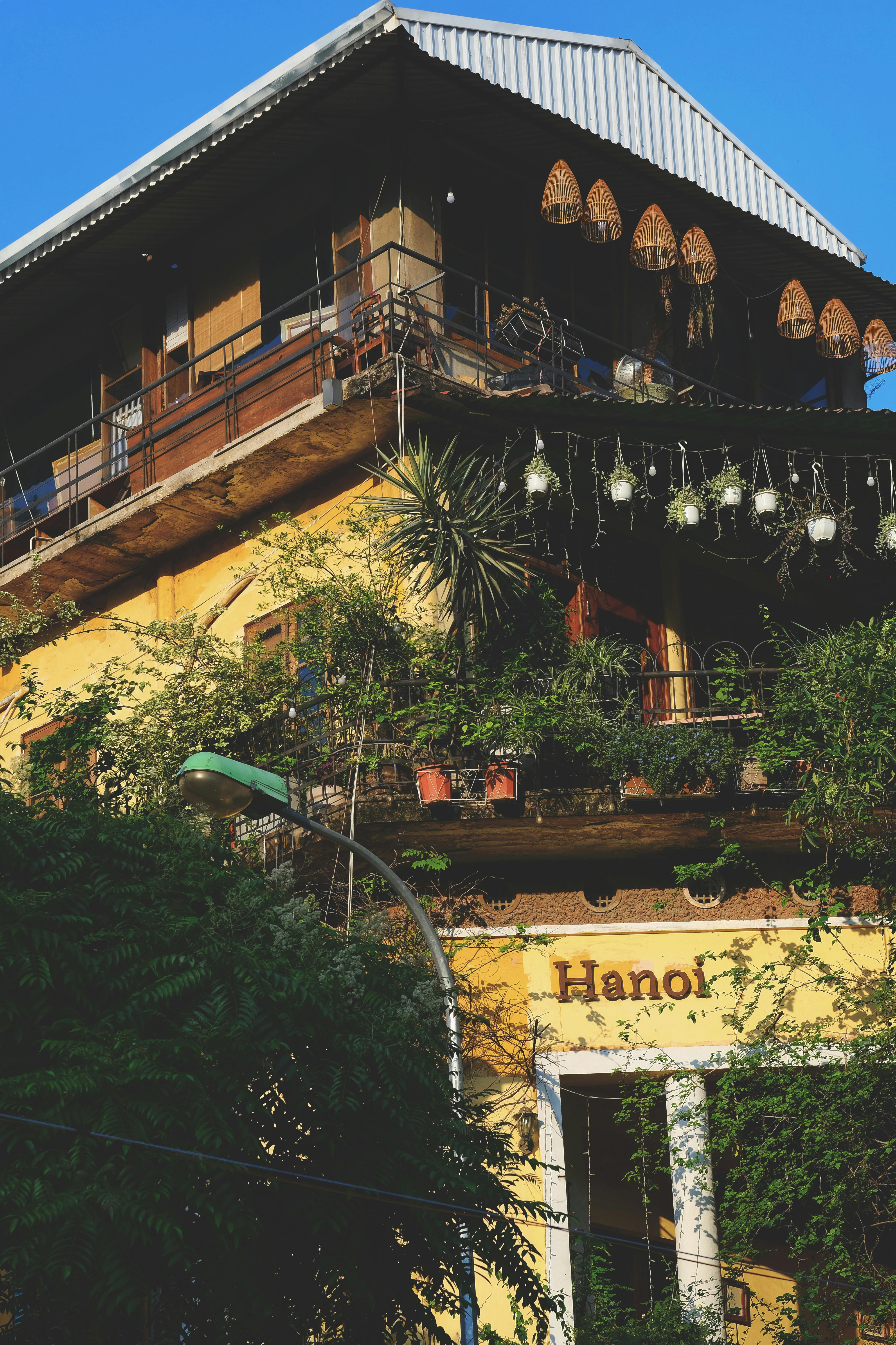 View of Building Exterior · Free Stock Photo