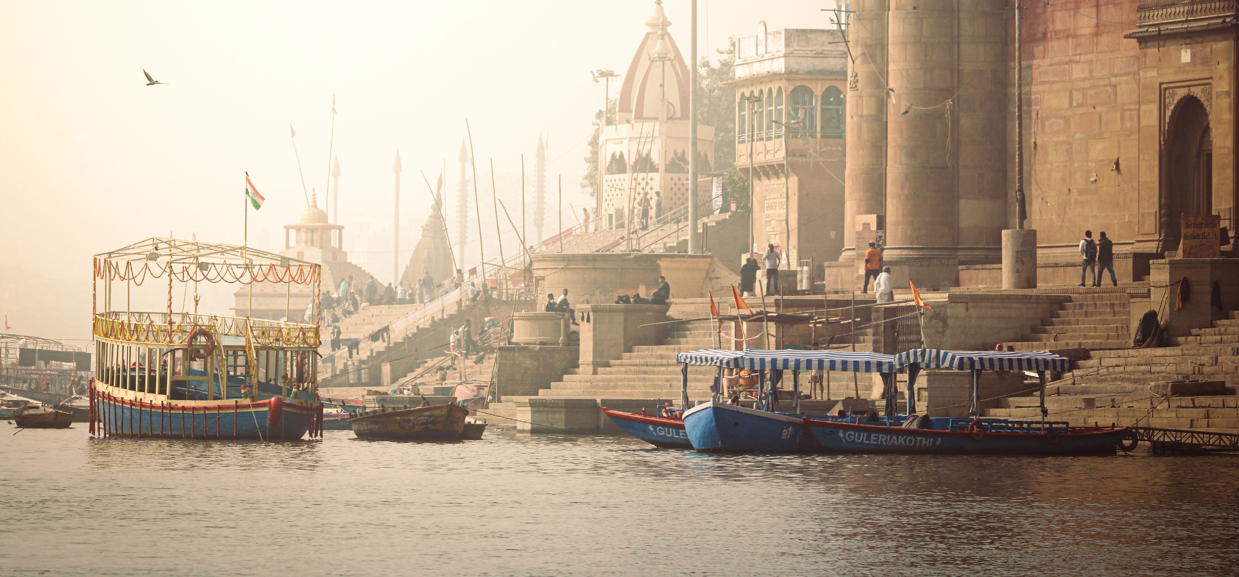 View of Varanasi Riverside in the Evening · Free Stock Photo