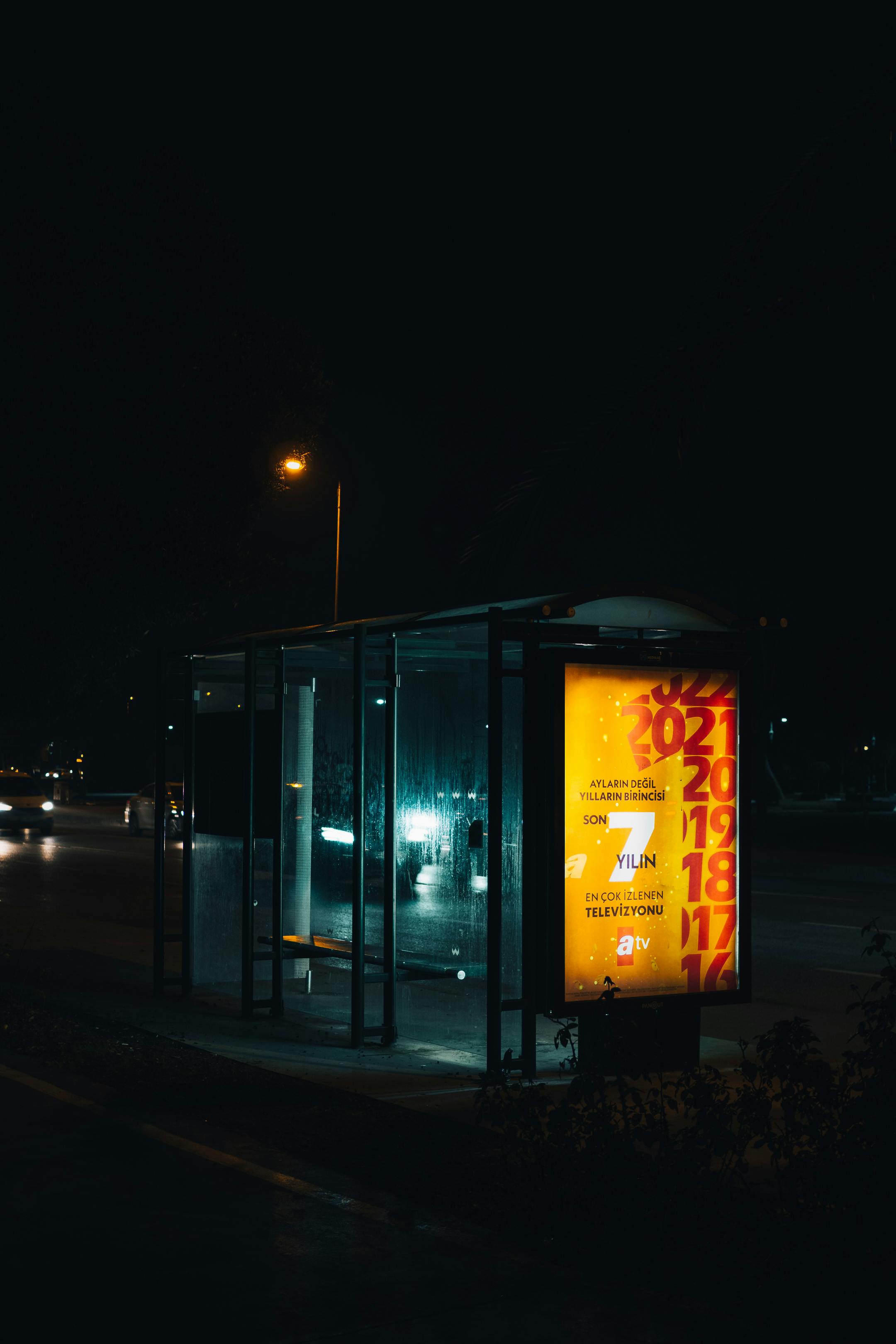 Bus Stop at Night · Free Stock Photo