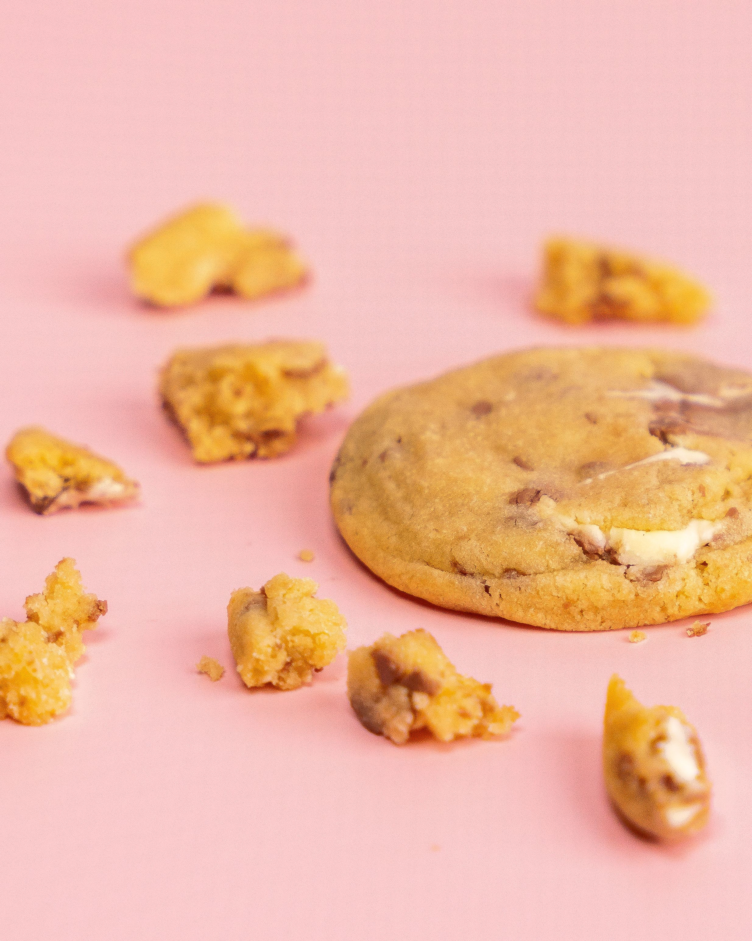 Plate With Cookie Crumbs Photos, Download The BEST Free Plate With ...
