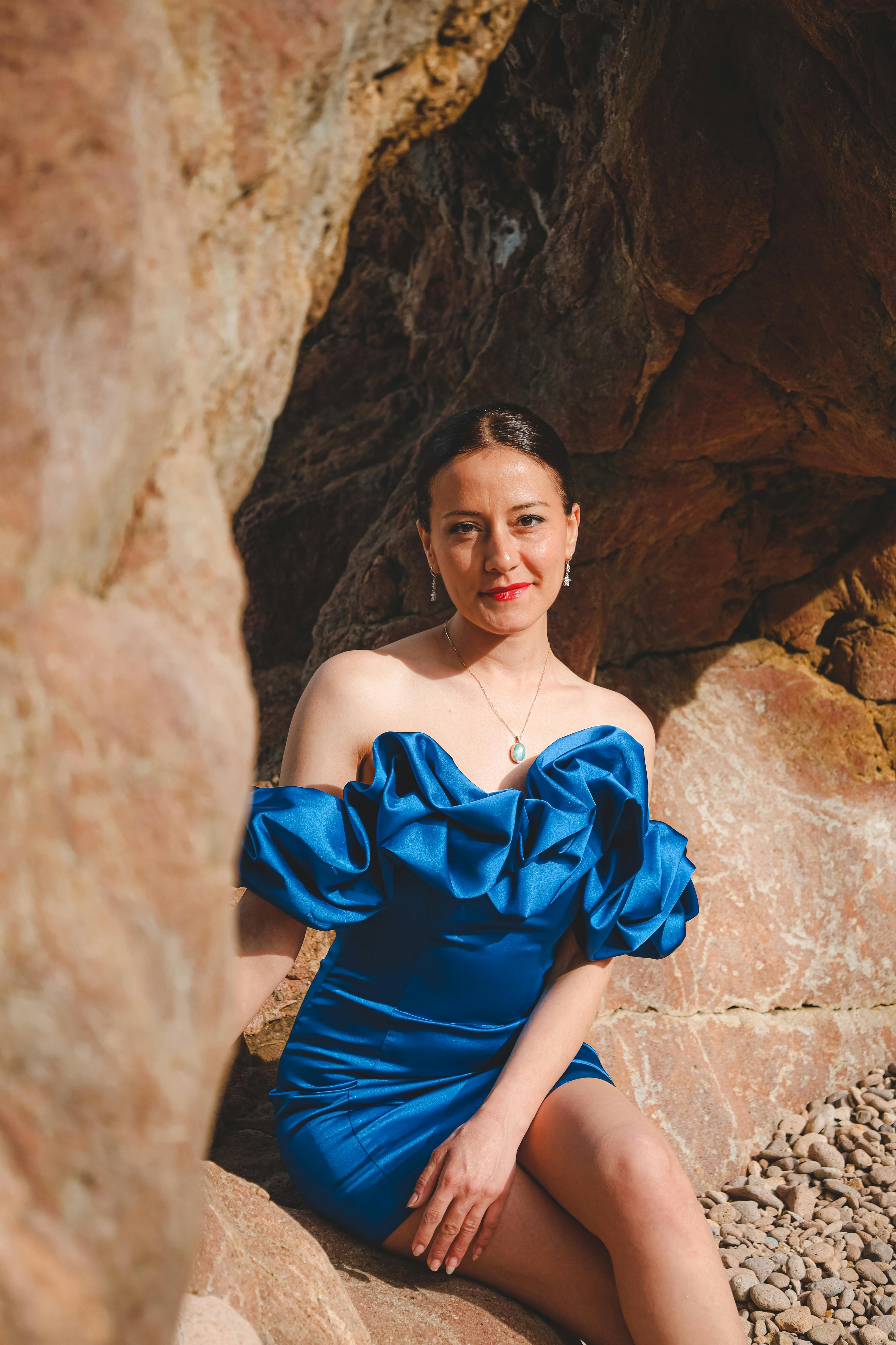 Beautiful Women in Elegant Clothing · Free Stock Photo