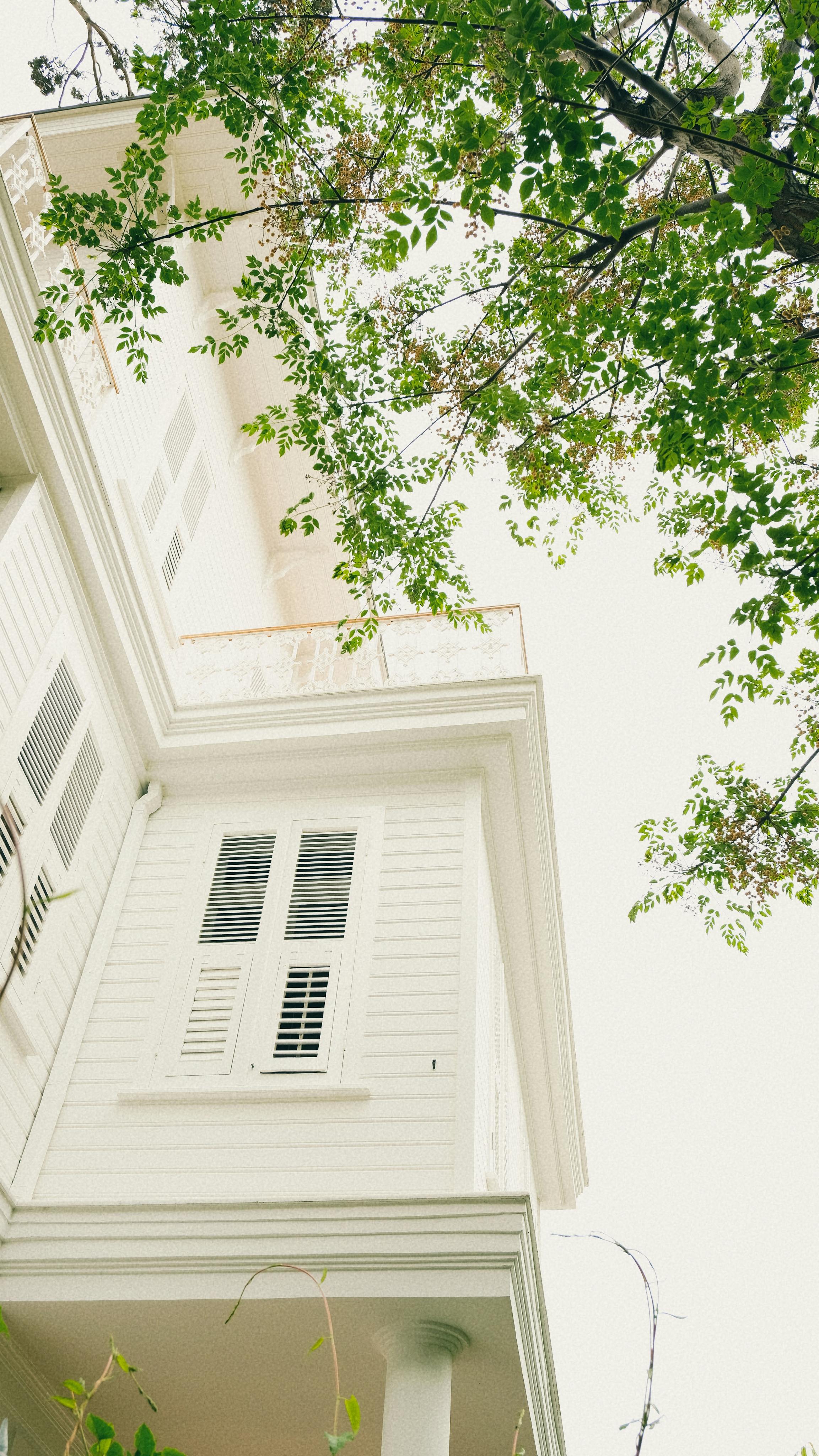 Buring House Photos, Download The BEST Free Buring House Stock Photos ...