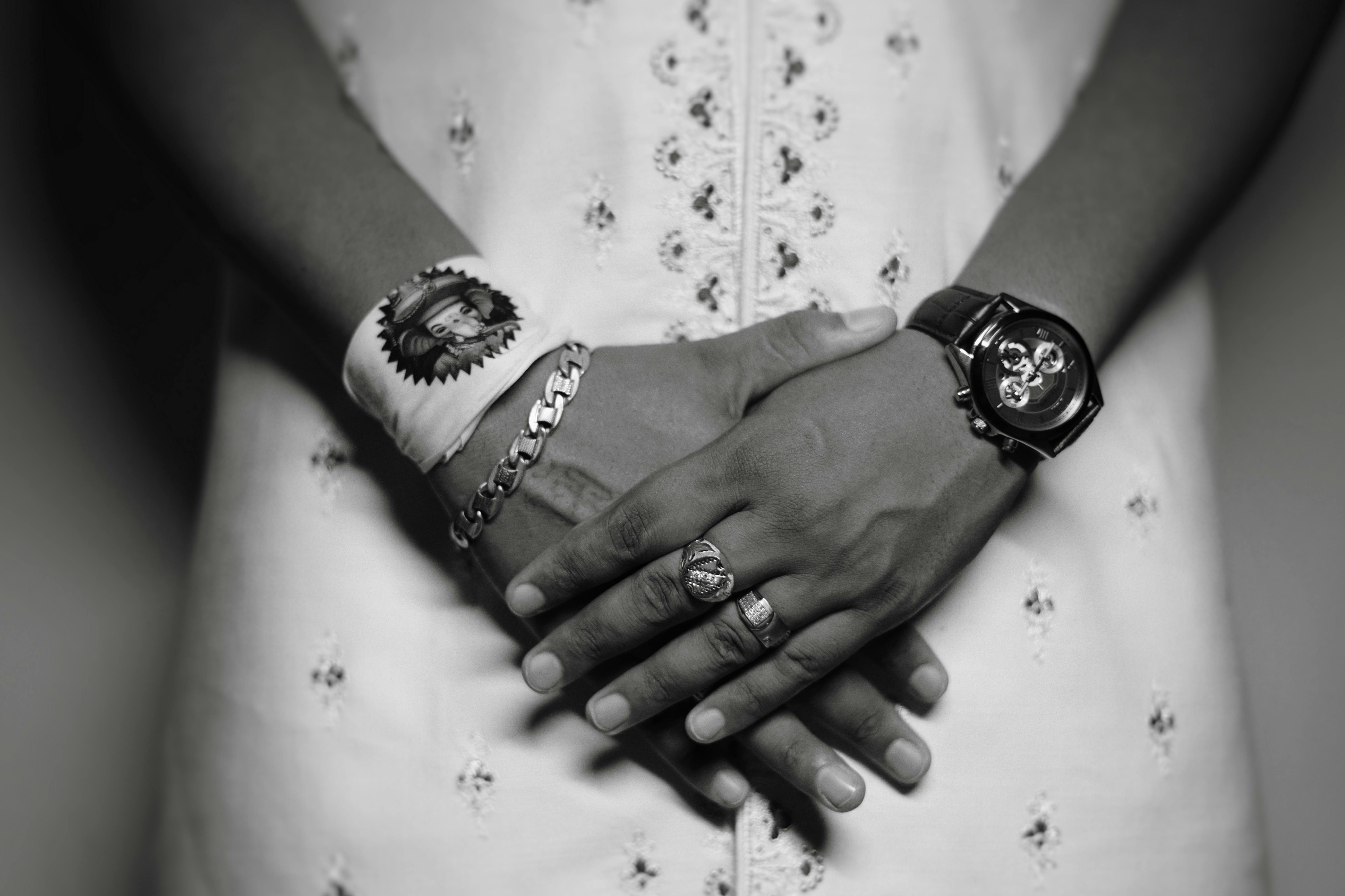 Human Clasp Hands · Free Stock Photo