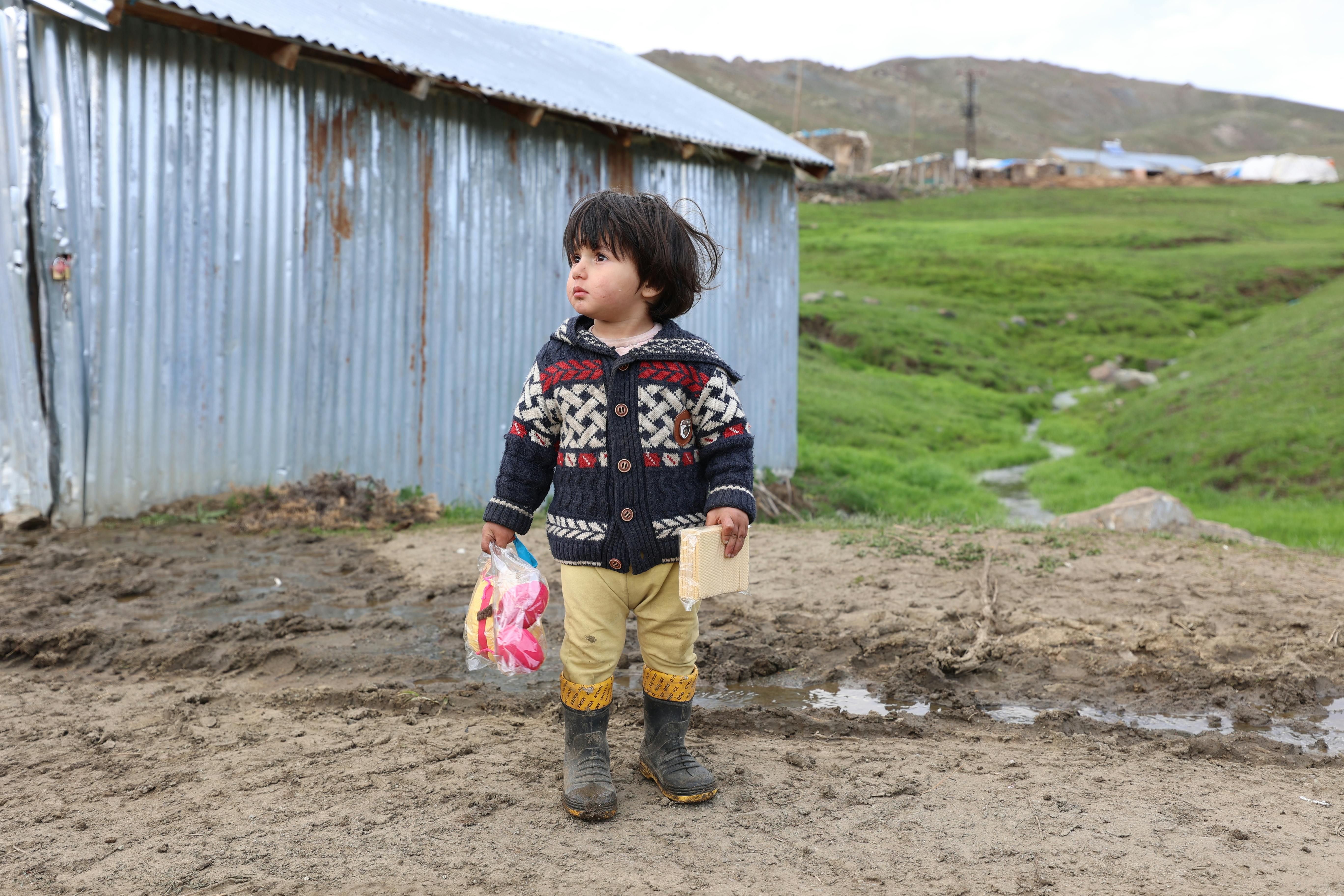 Indian Village Boy Working Photos, Download The BEST Free Indian ...