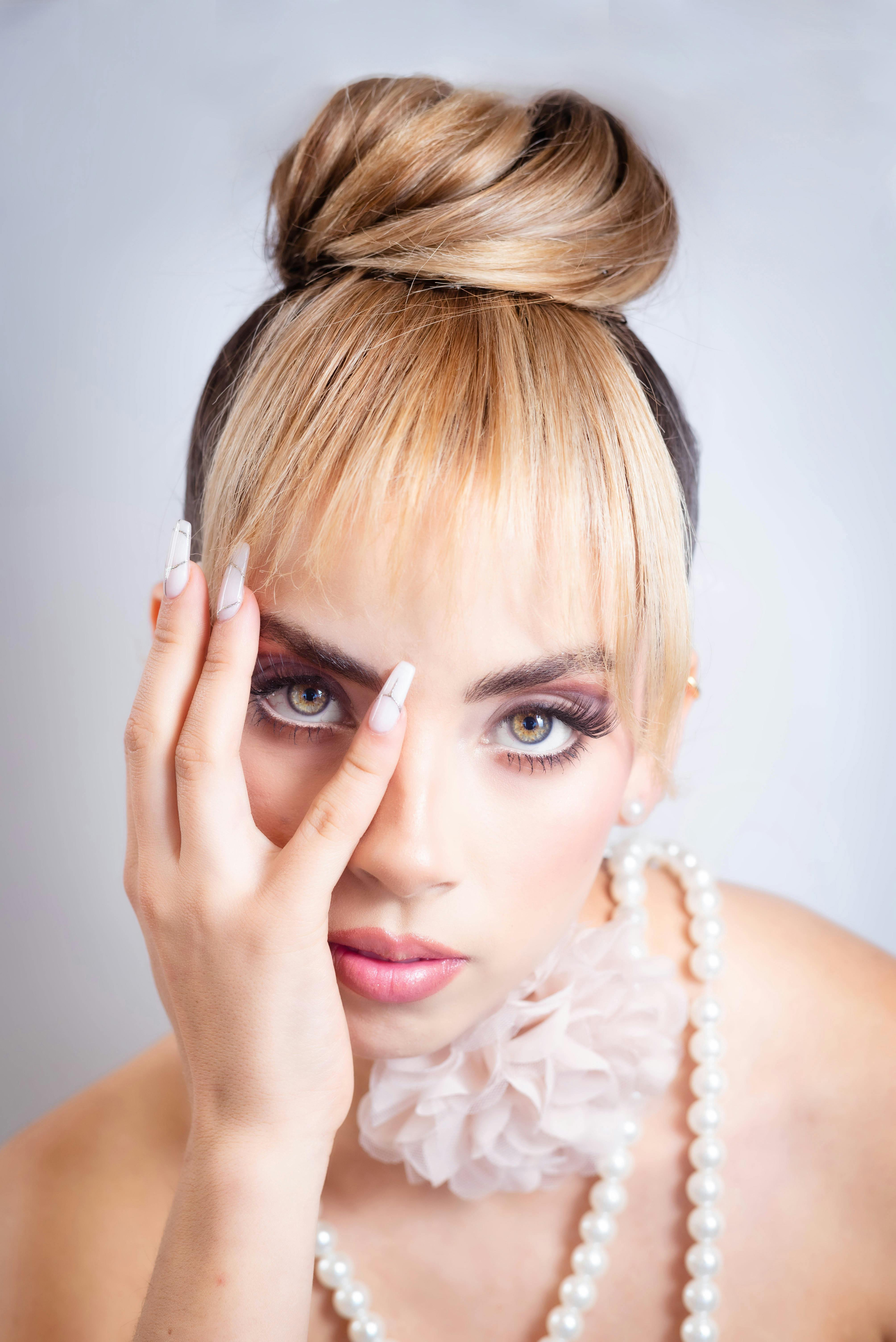 A Woman Screaming with Red Powder on Her Face · Free Stock Photo
