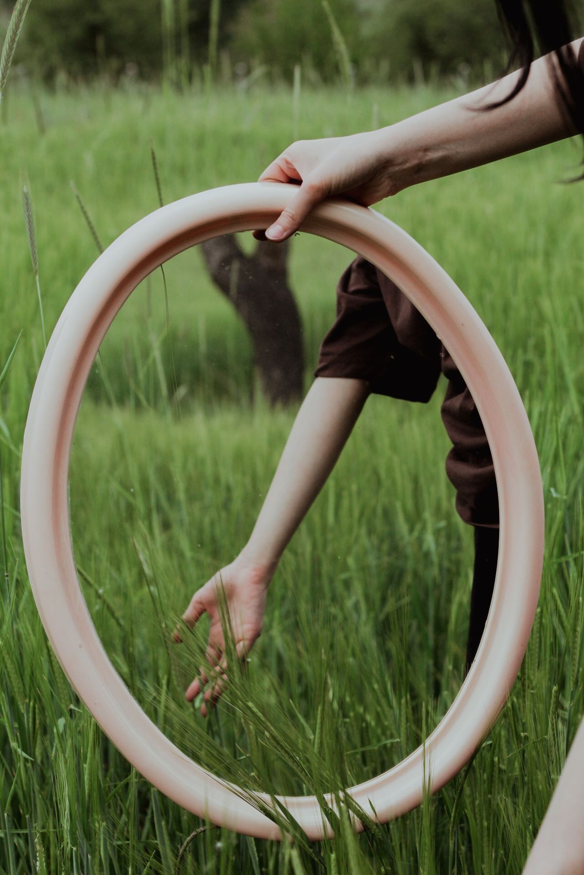 Touching Grass Photos, Download The BEST Free Touching Grass Stock ...