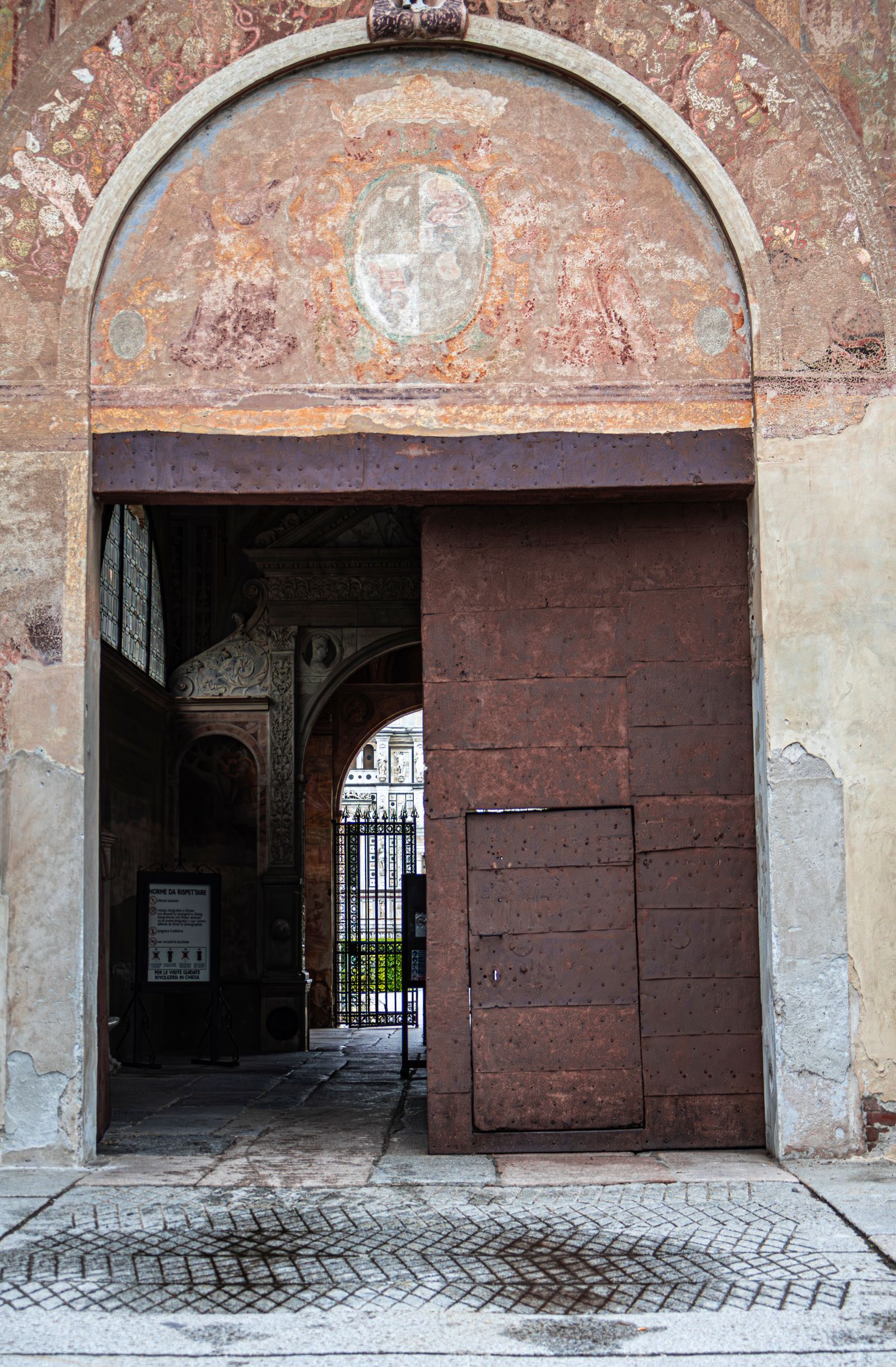 Weird Door Photos, Download The BEST Free Weird Door Stock Photos & HD ...
