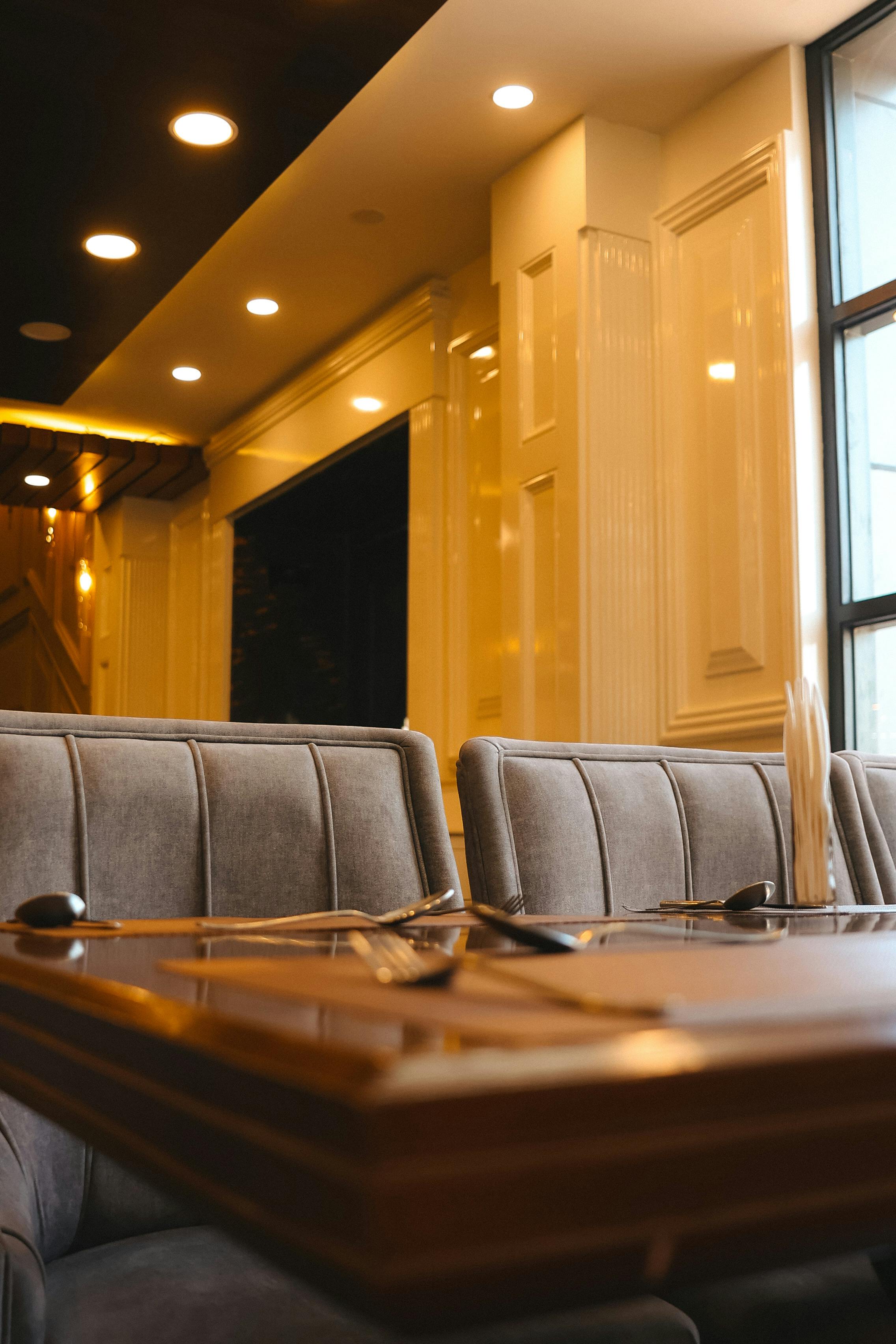 Lights over Table in Restaurant · Free Stock Photo