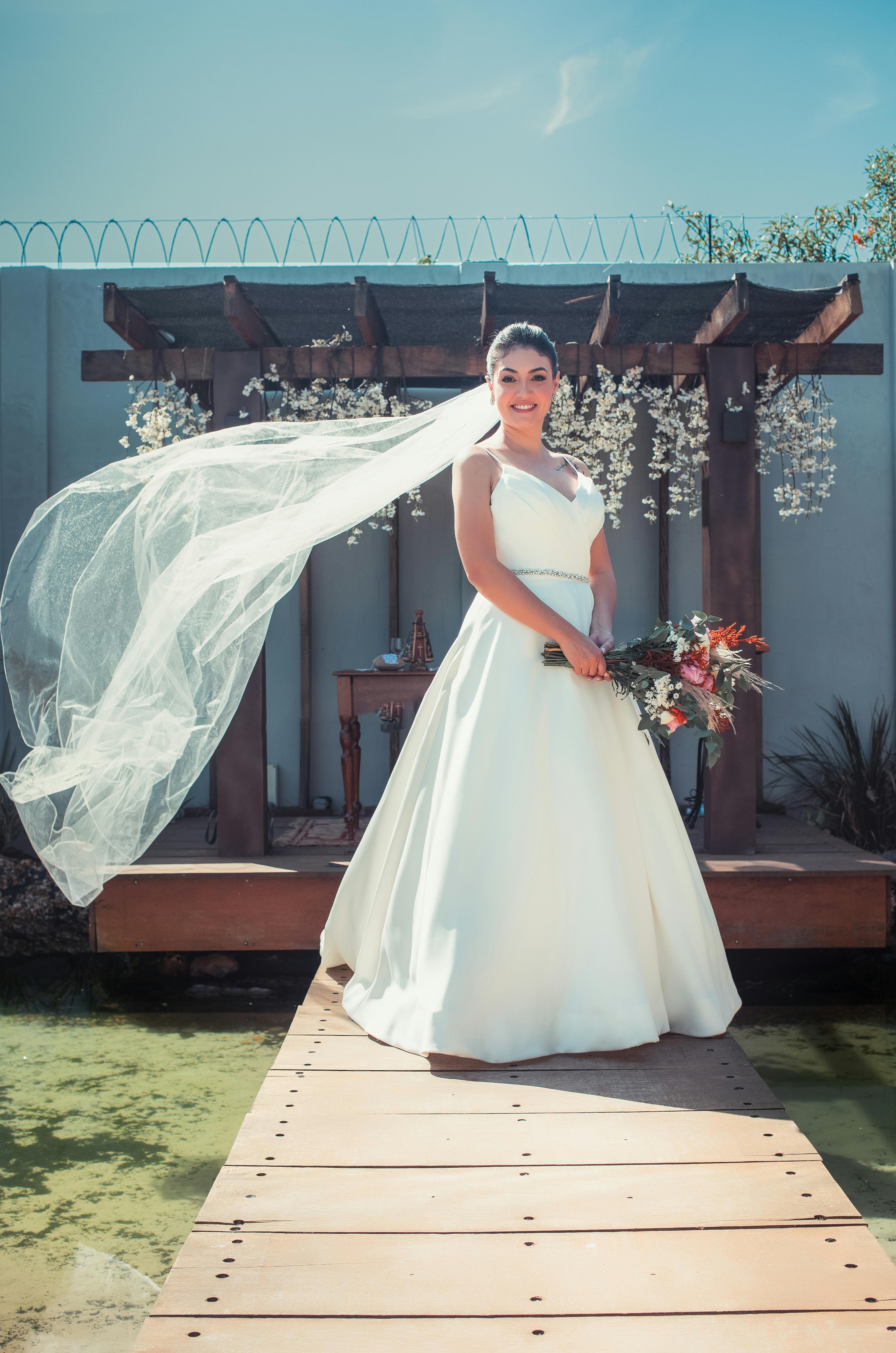 Bride Wind Photos, Download The BEST Free Bride Wind Stock Photos & HD ...