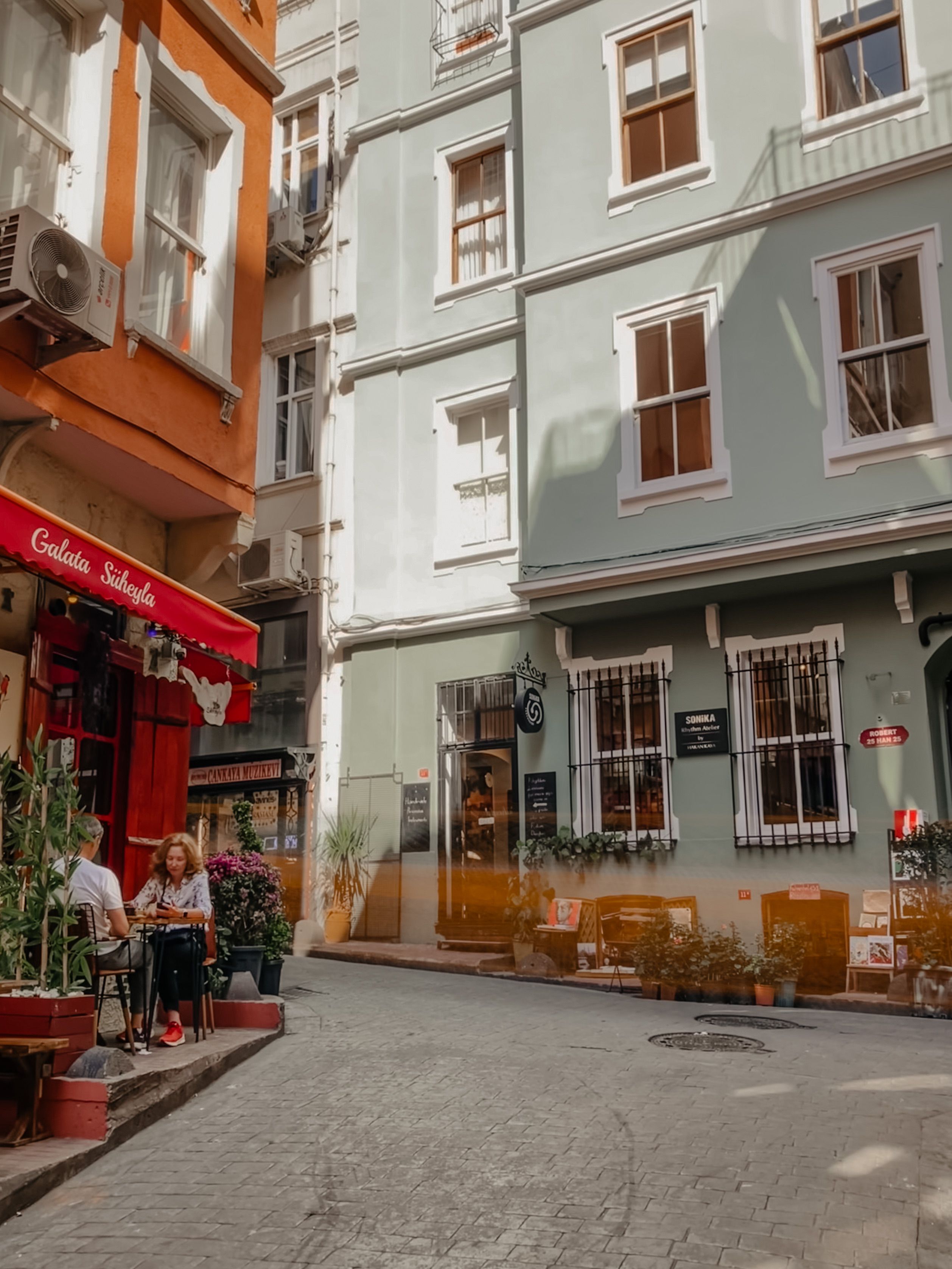 Street in Town in Turkey · Free Stock Photo