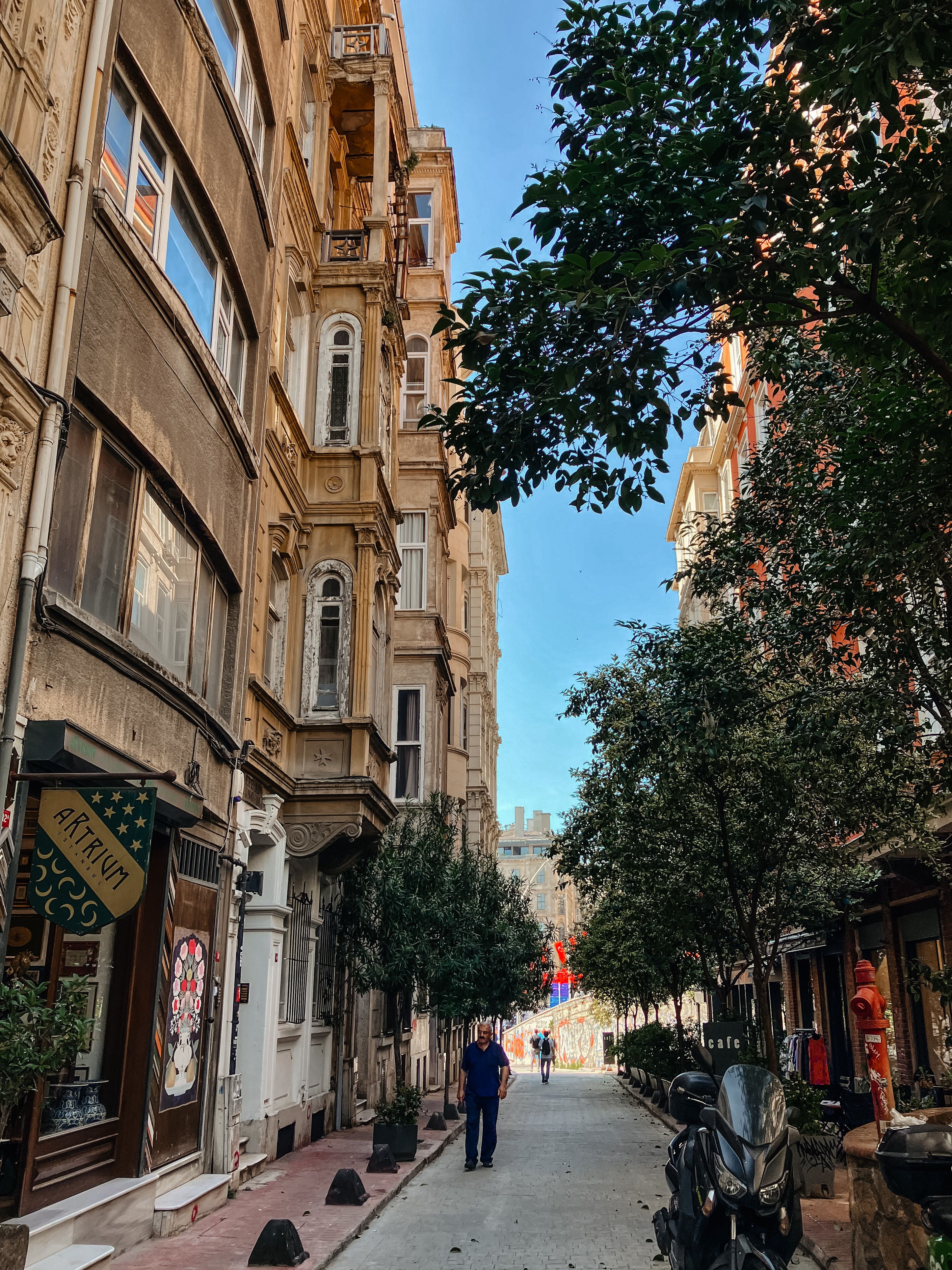 Narrow Street in Town in Turkey · Free Stock Photo