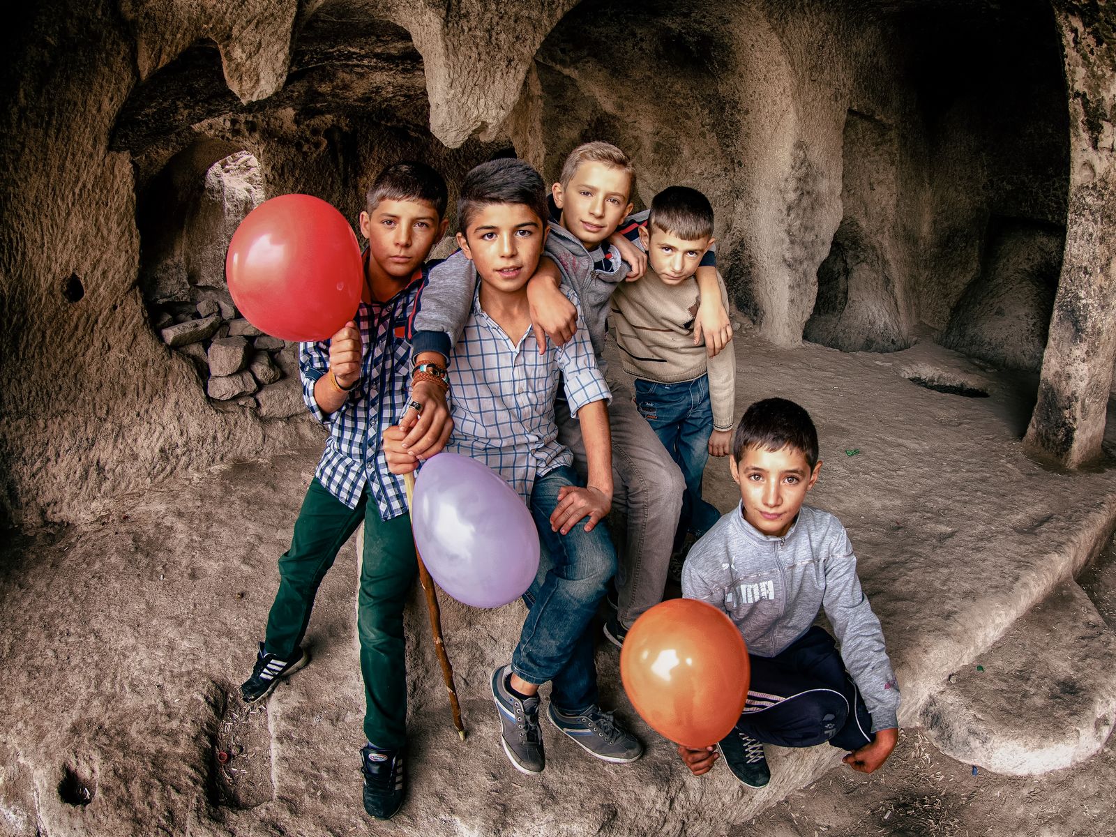Children With Balloons Photos, Download The BEST Free Children With ...