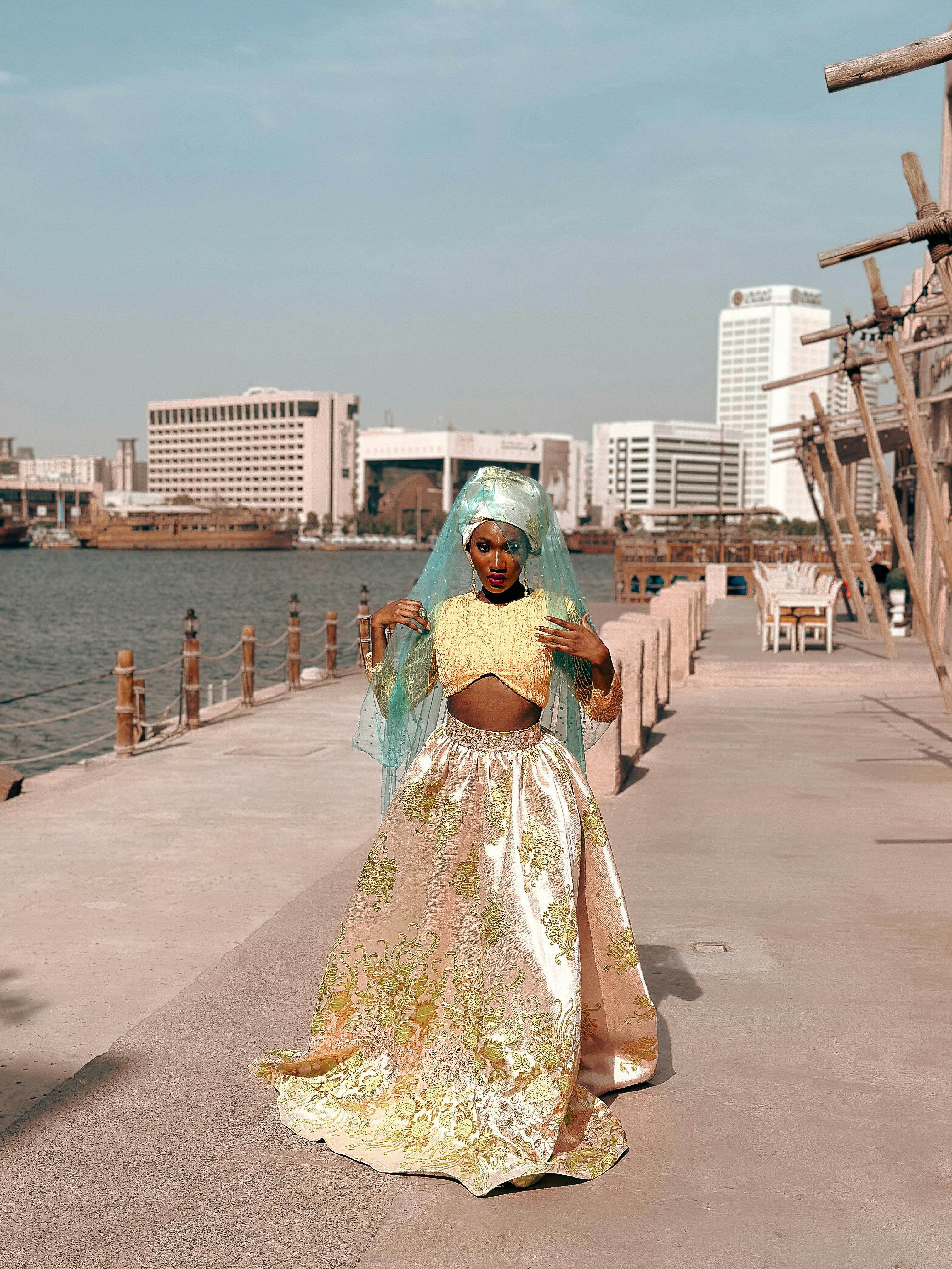 Veiled Model Photos, Download The BEST Free Veiled Model Stock Photos ...