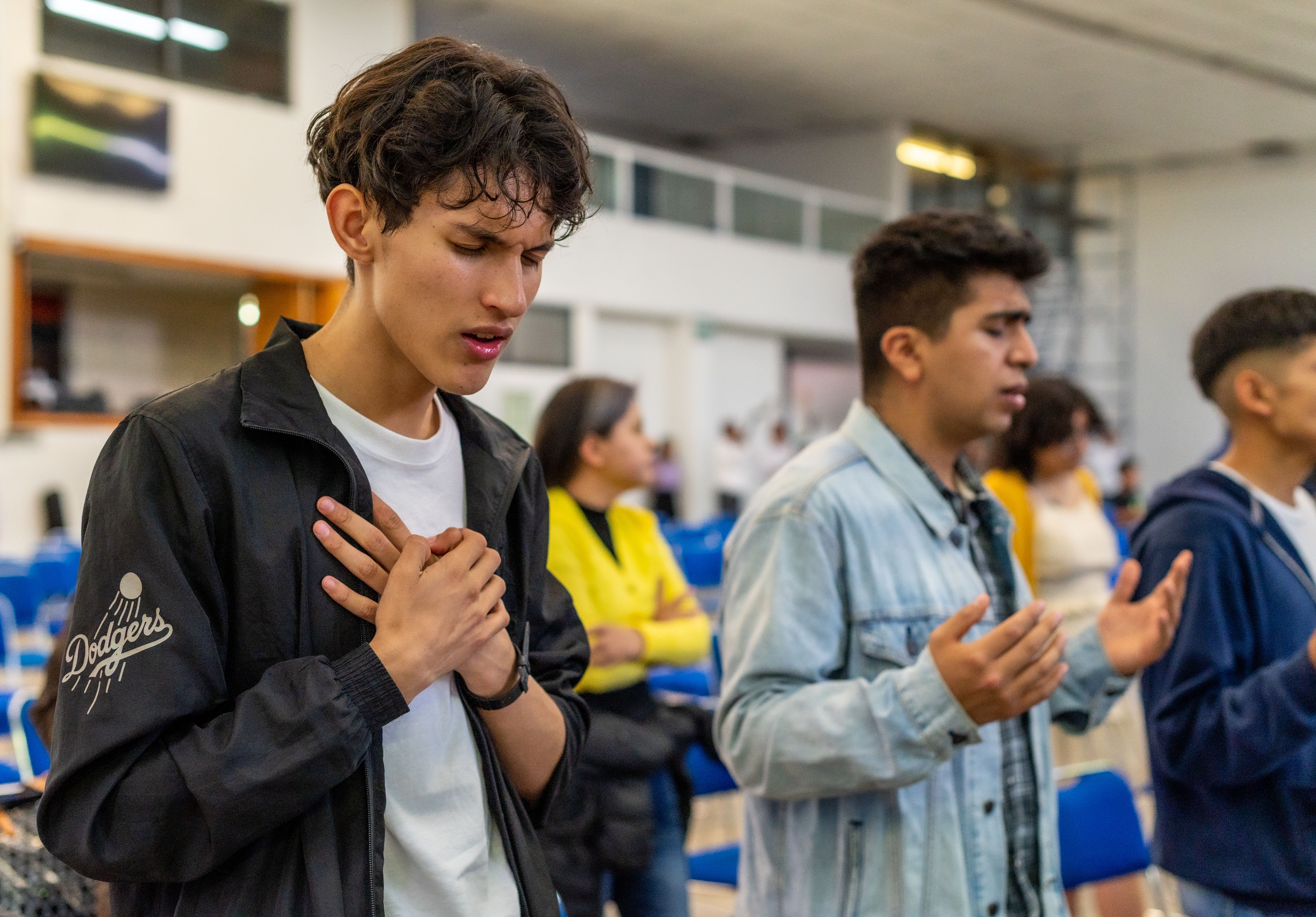 Praying Together Christian Youth Photos, Download The BEST Free Praying ...
