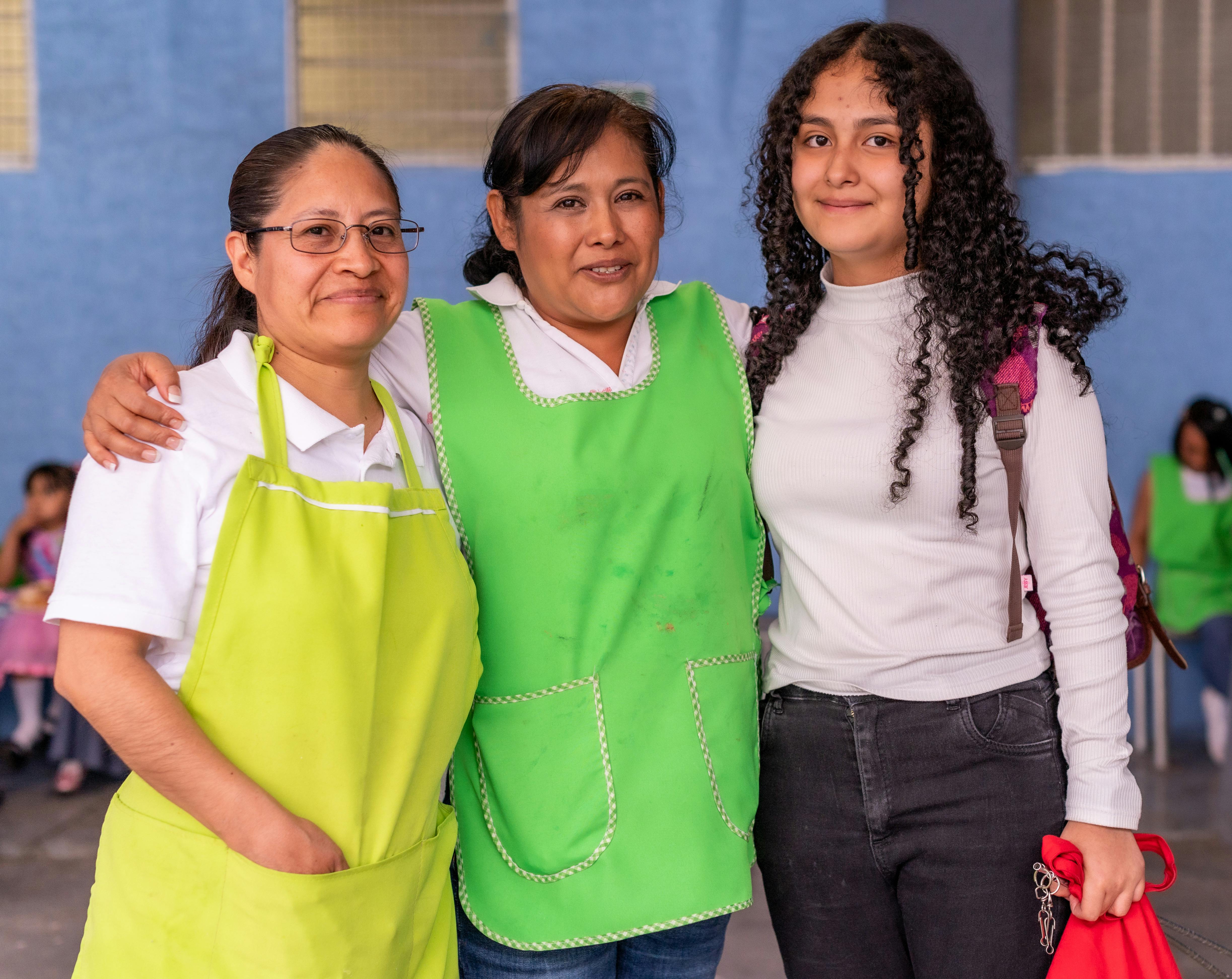 Teen Small Group Photos, Download The BEST Free Teen Small Group Stock ...