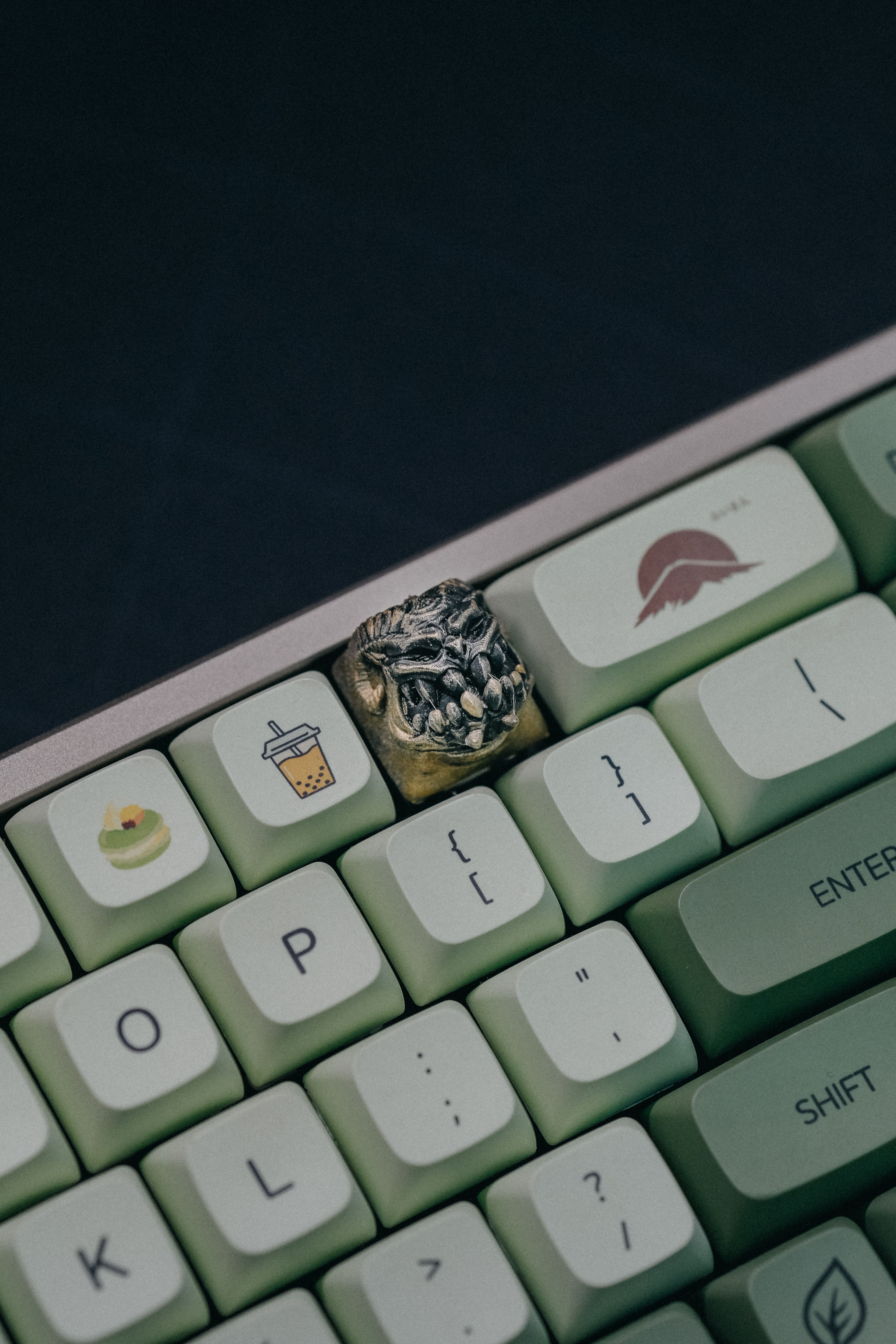 Foto profissional gratuita de artesanal, capeta, customizado, keycap ...