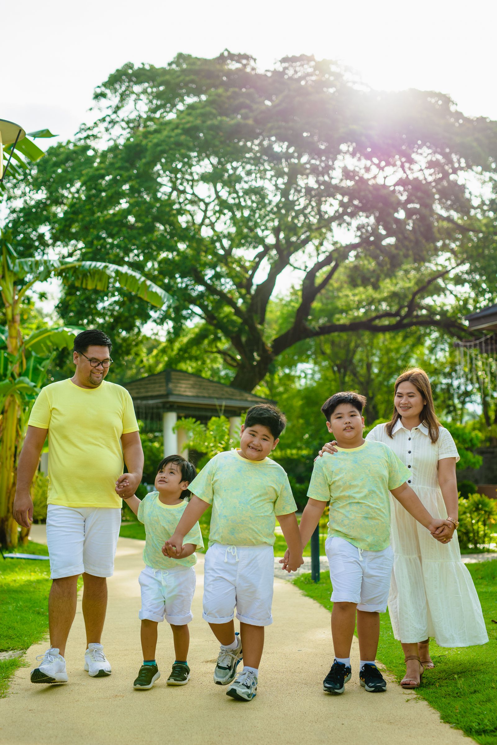 Summer Family Photos, Download The BEST Free Summer Family Stock Photos ...