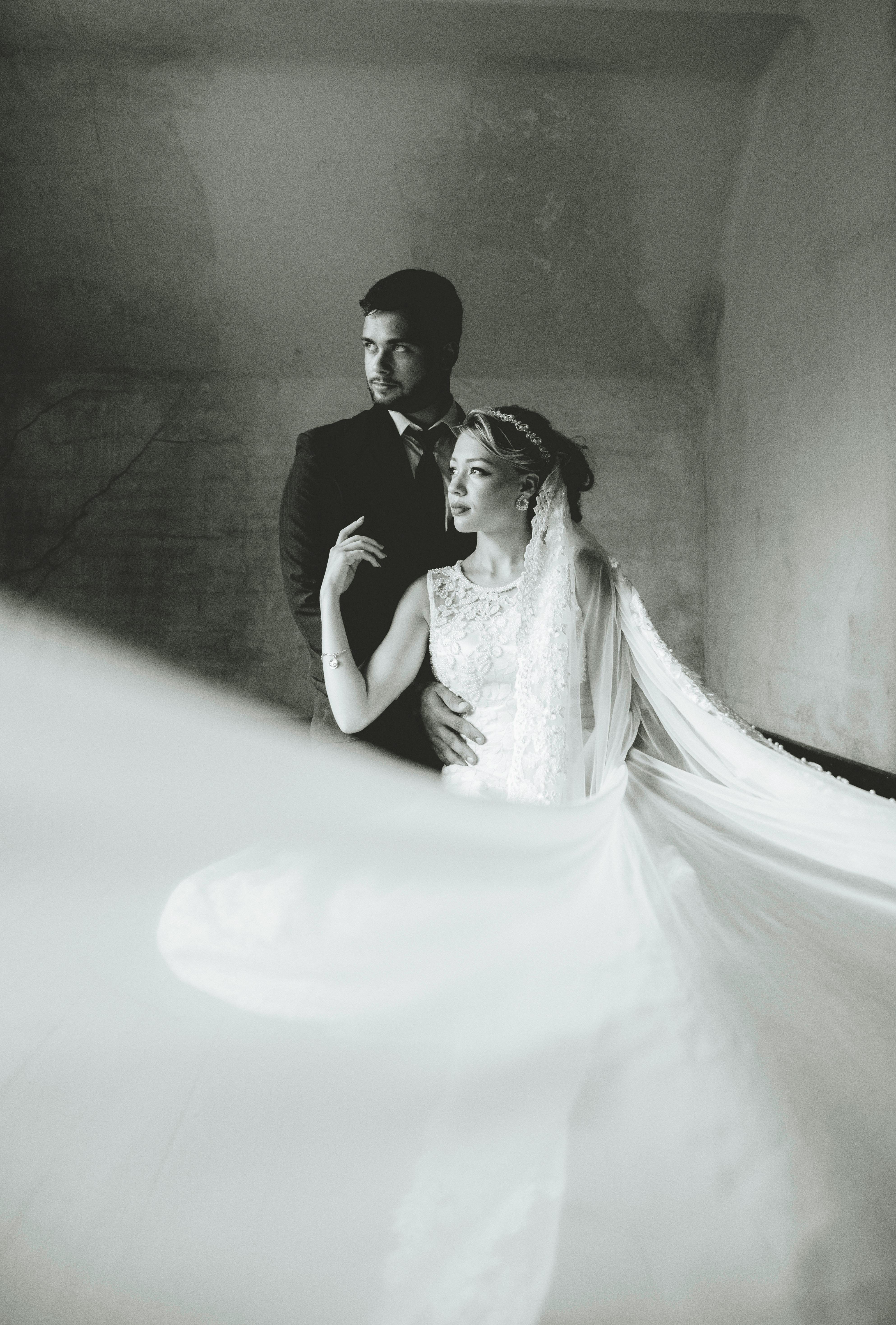 Black and White Picture of a Bride and Groom · Free Stock Photo