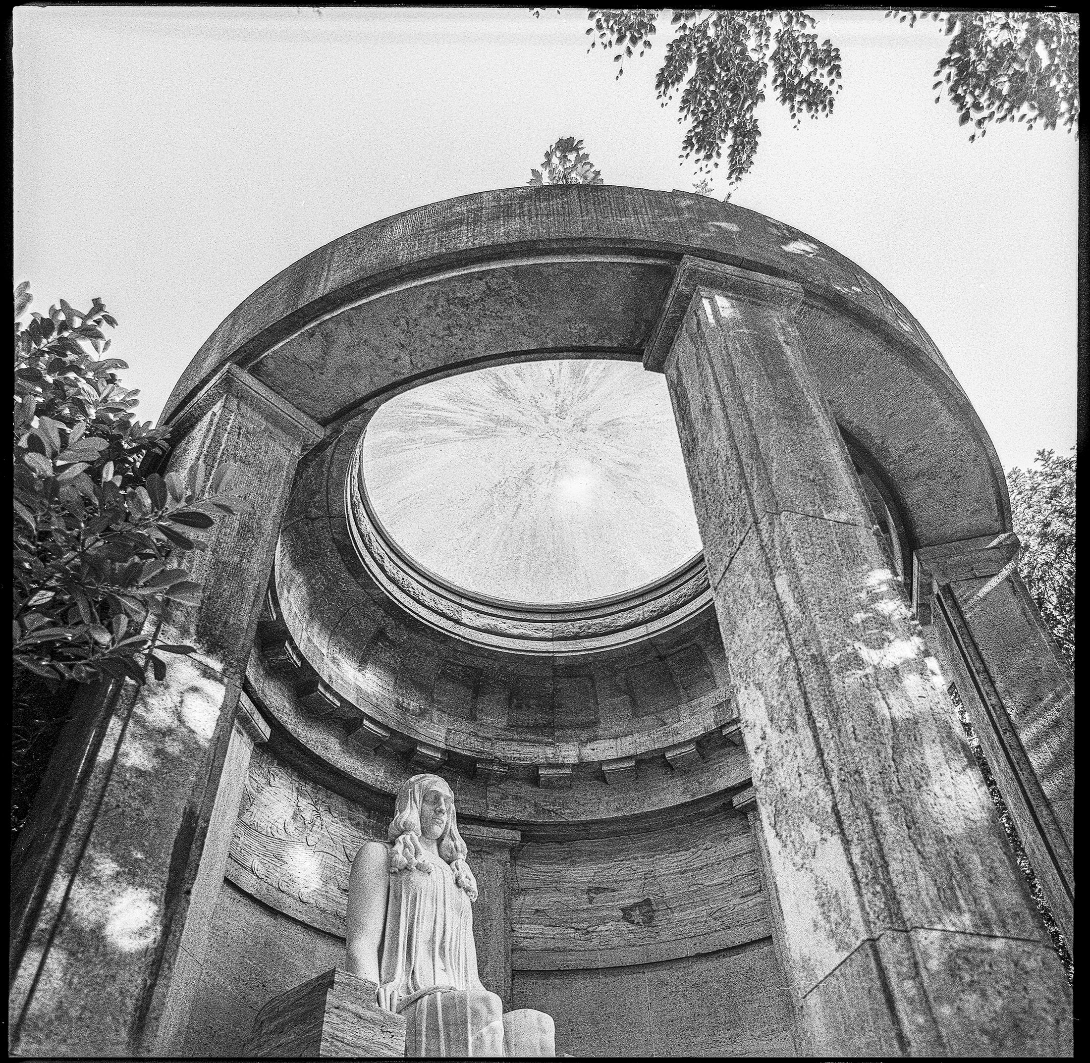 Henkel Family Tomb Photos, Download The BEST Free Henkel Family Tomb ...