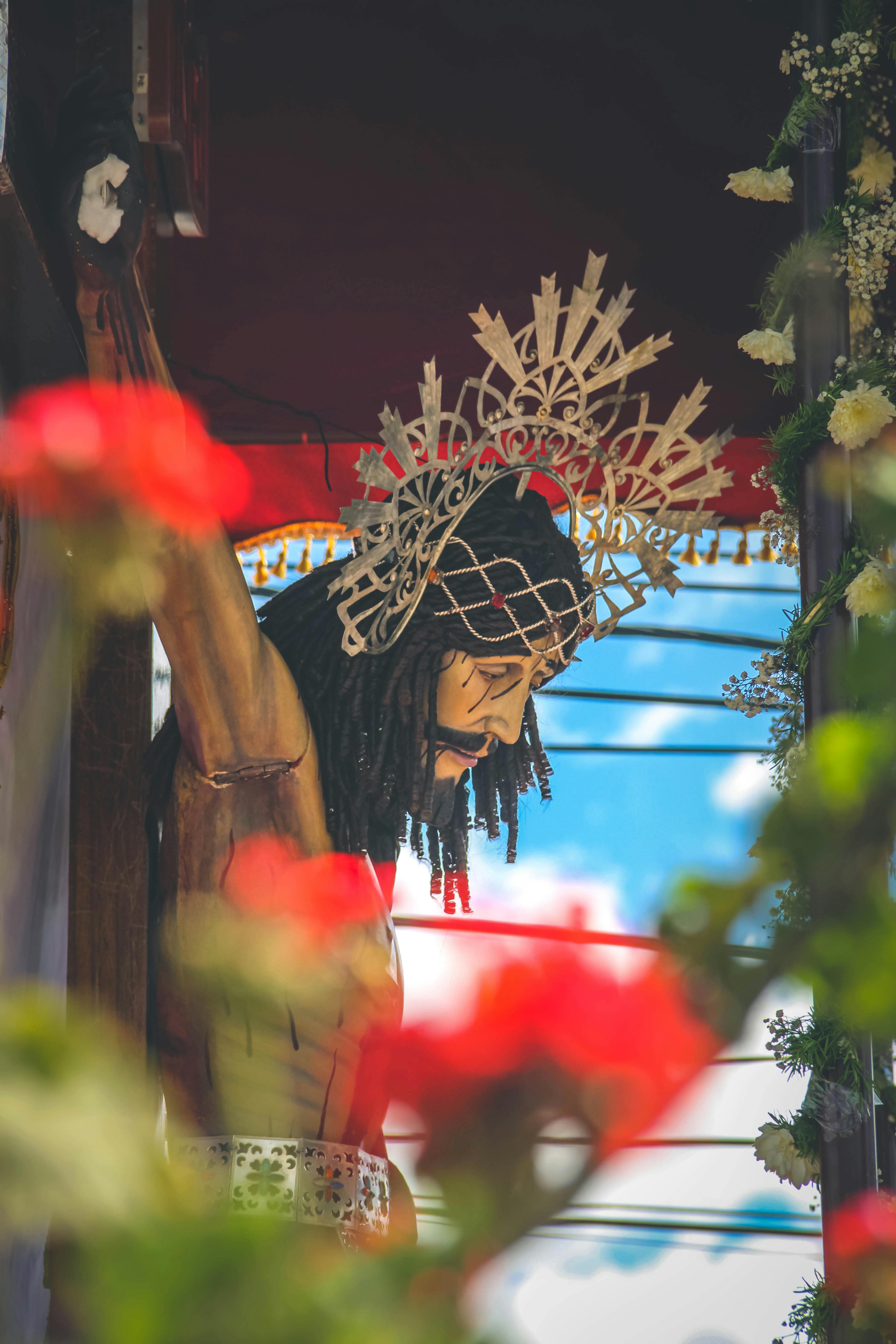 Statue of Bloodstained Jesus Christ · Free Stock Photo