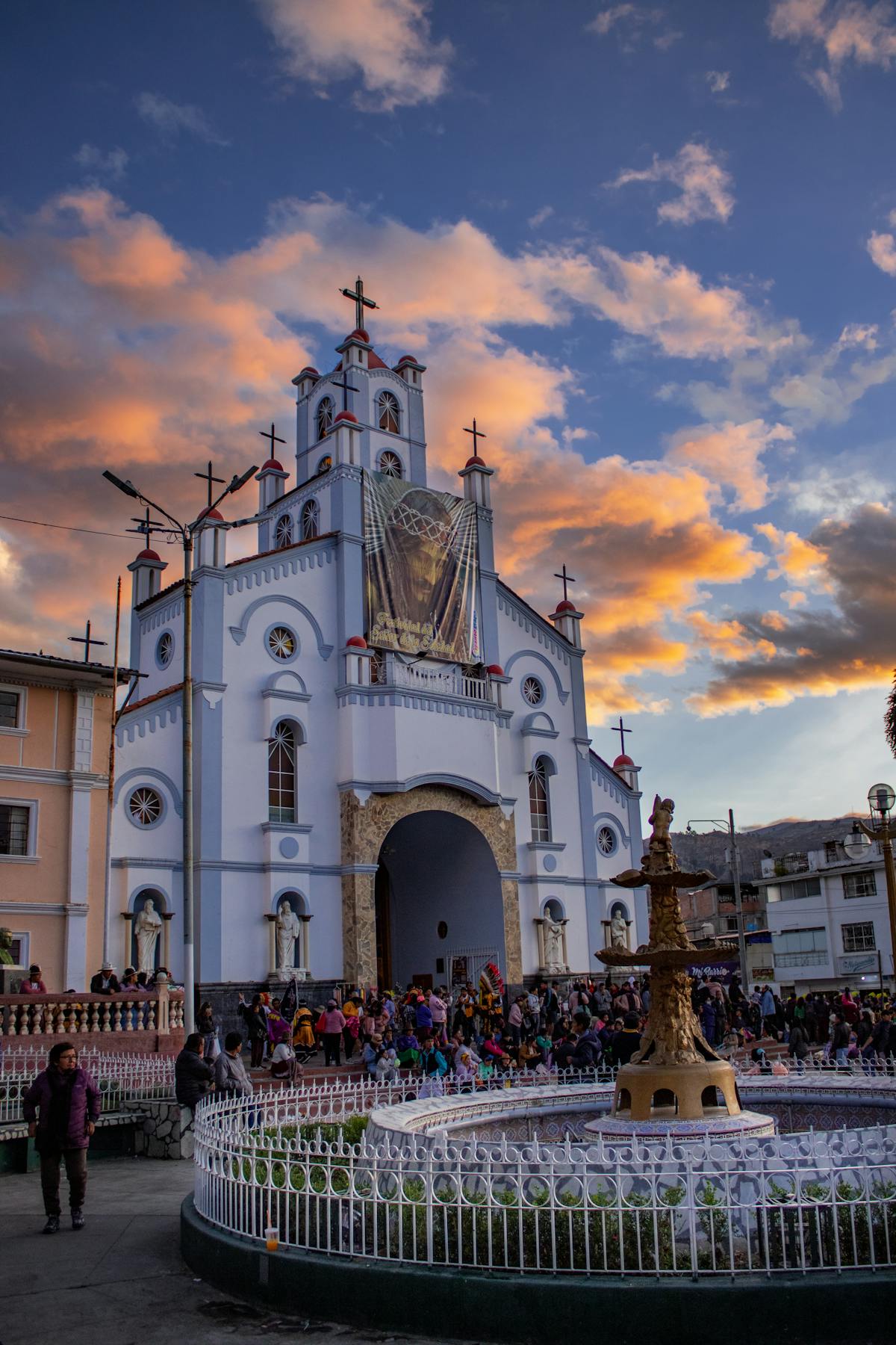 Soledad Photos, Download The BEST Free Soledad Stock Photos & HD Images