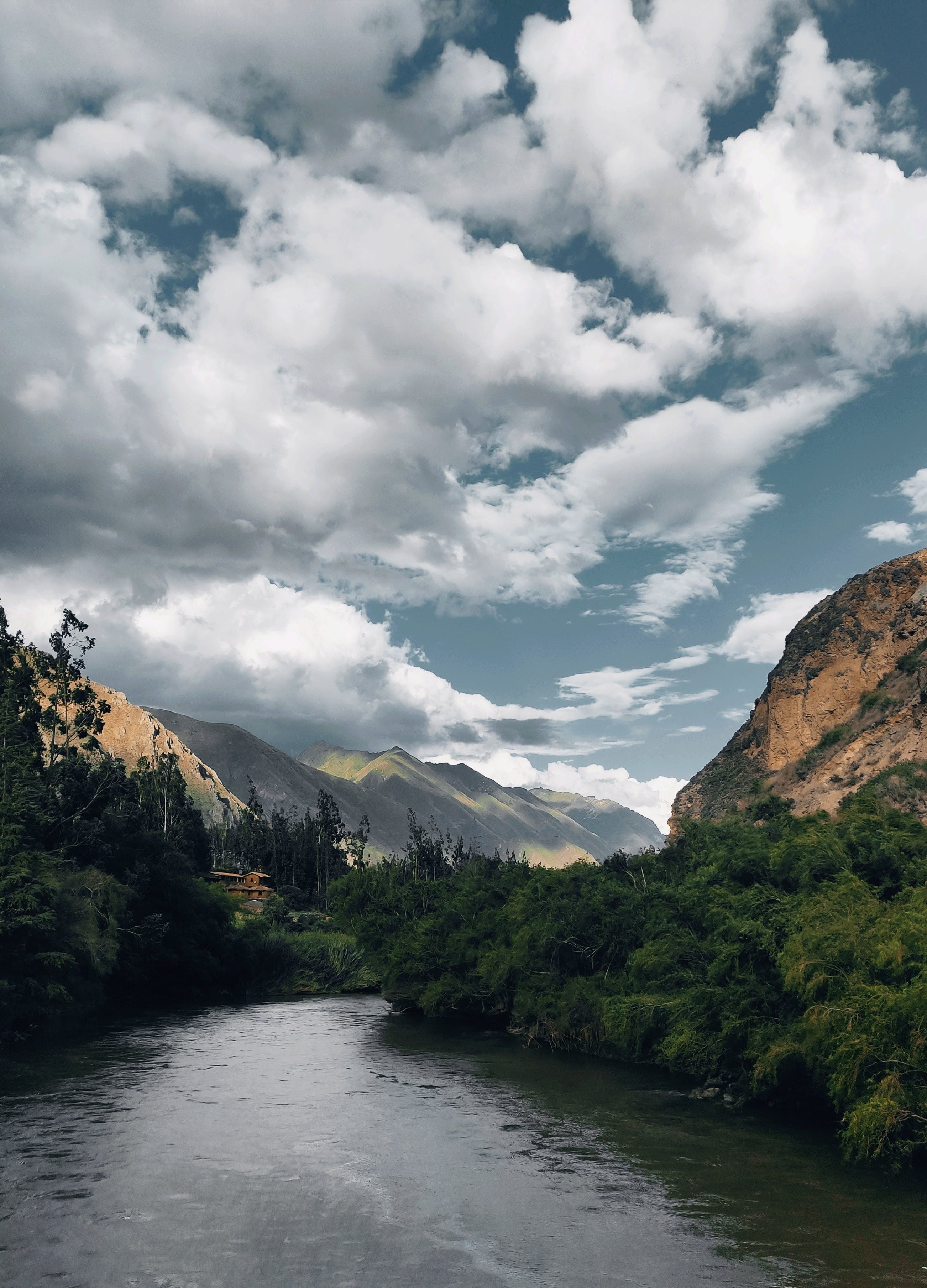 Clouds over River · Free Stock Photo