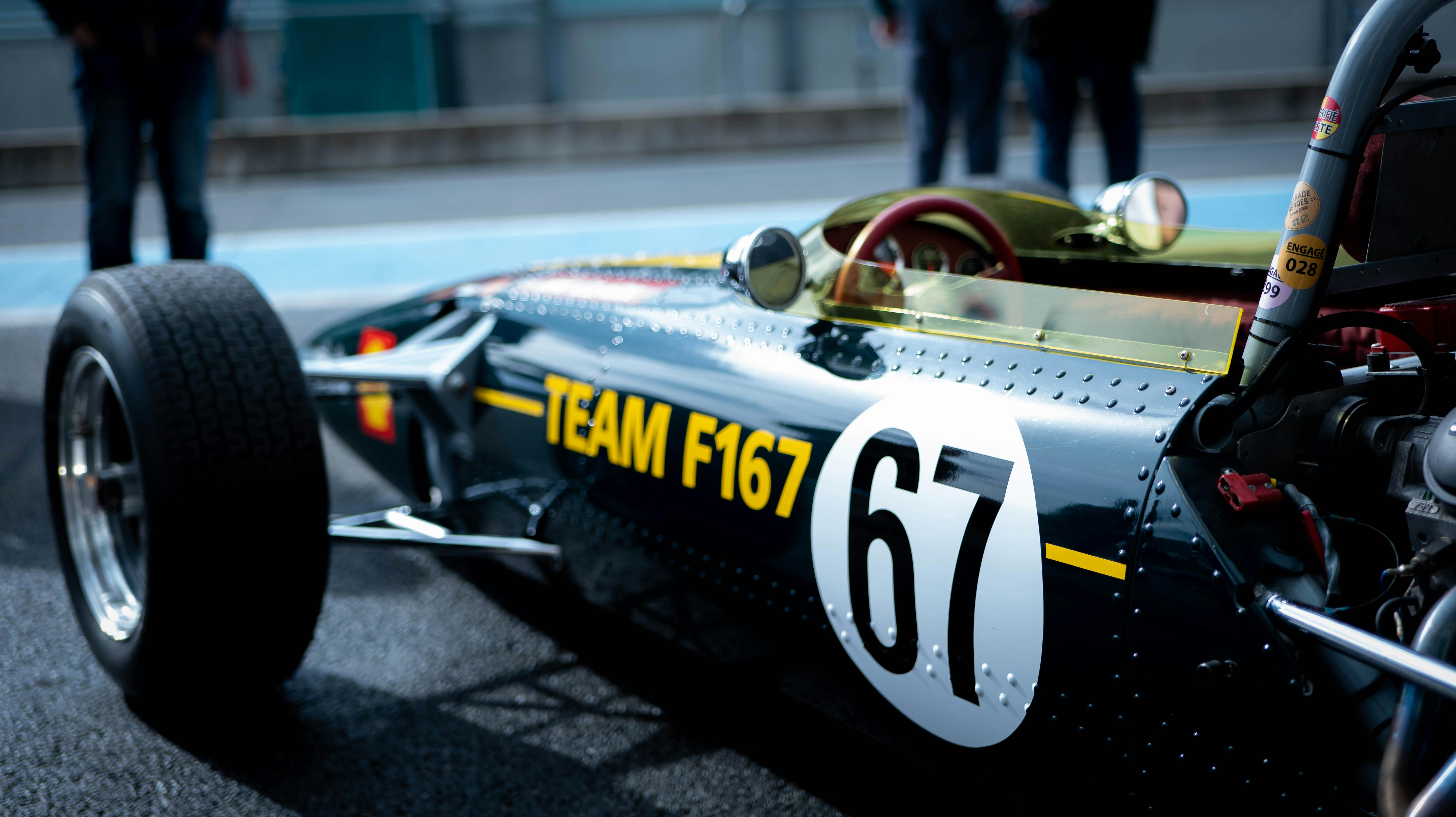 Formula 1 Car Photos, Download The BEST Free Formula 1 Car Stock Photos ...