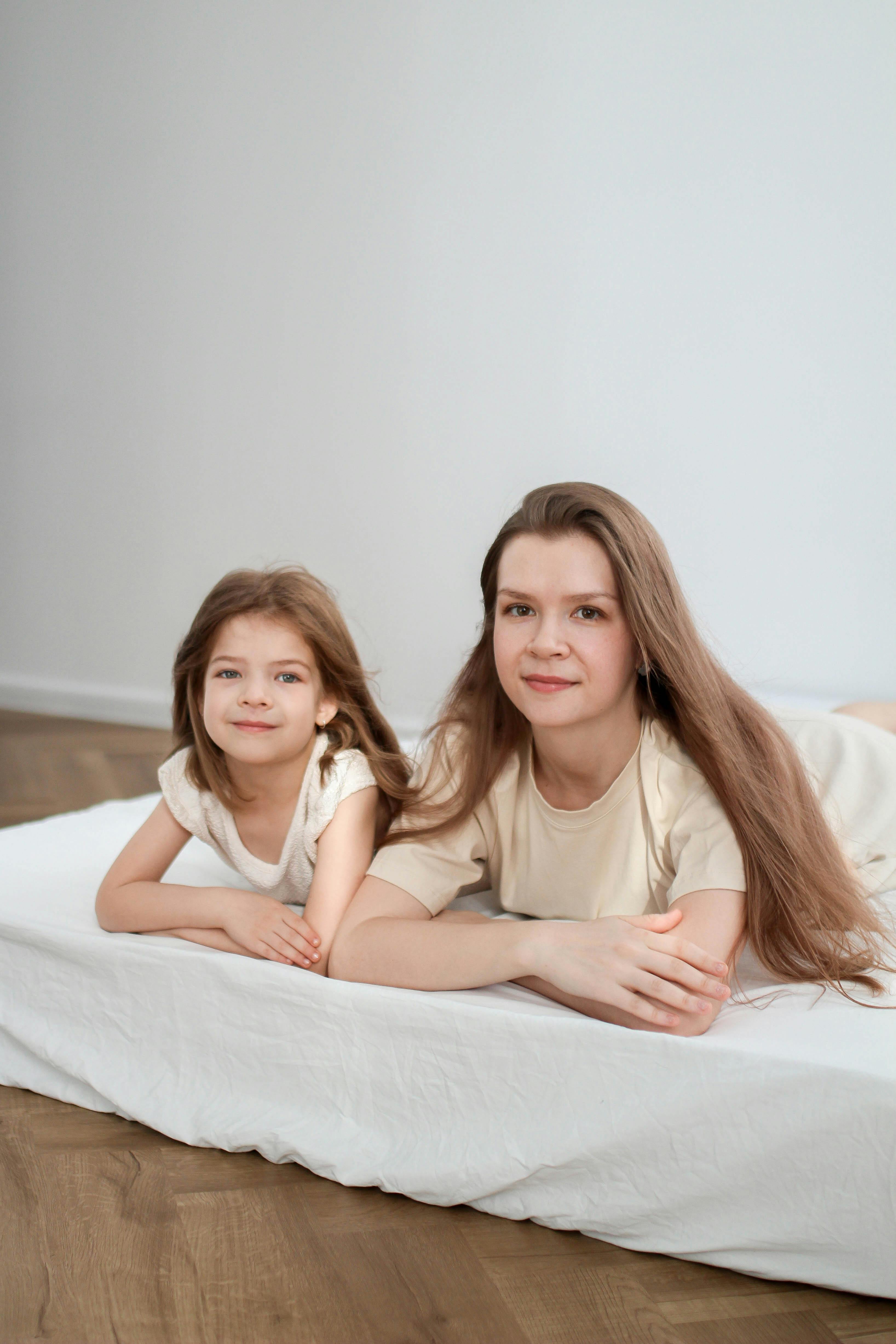 Nn Little Models Photos, Download The BEST Free Nn Little Models Stock ...