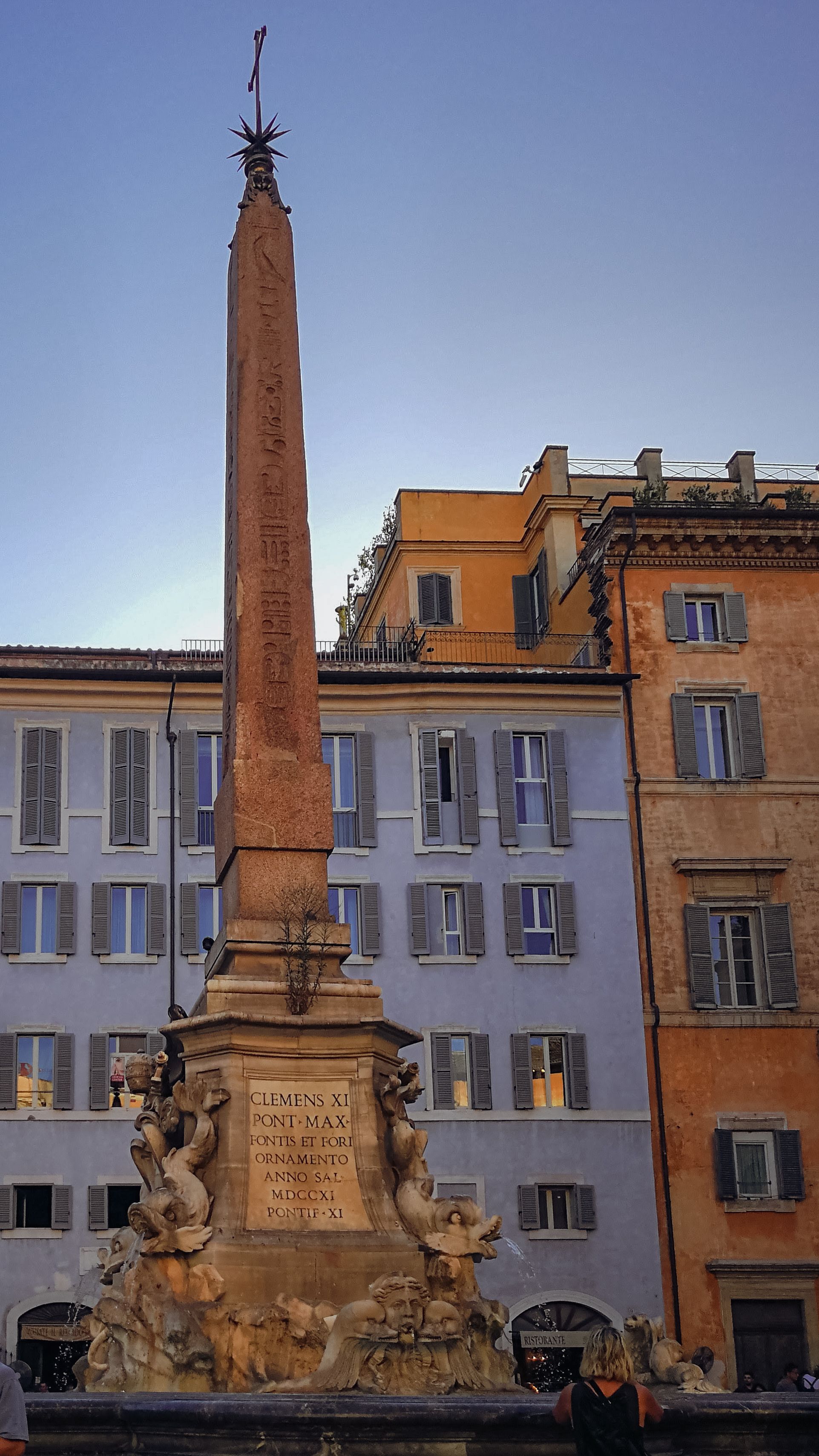 Piscina Rotonda Photos, Download The BEST Free Piscina Rotonda Stock ...