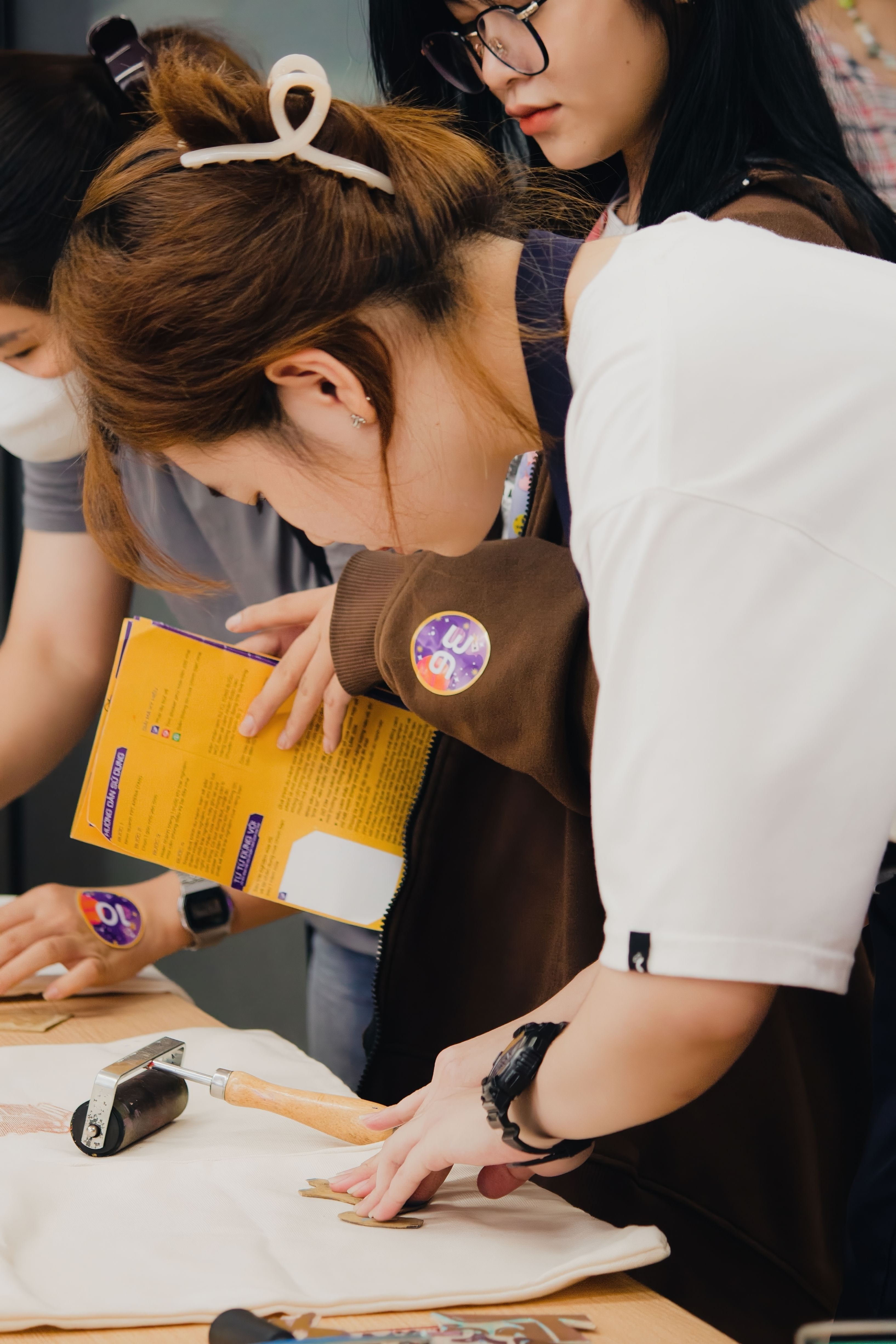 Asian Workshop Session Photos, Download The BEST Free Asian Workshop ...