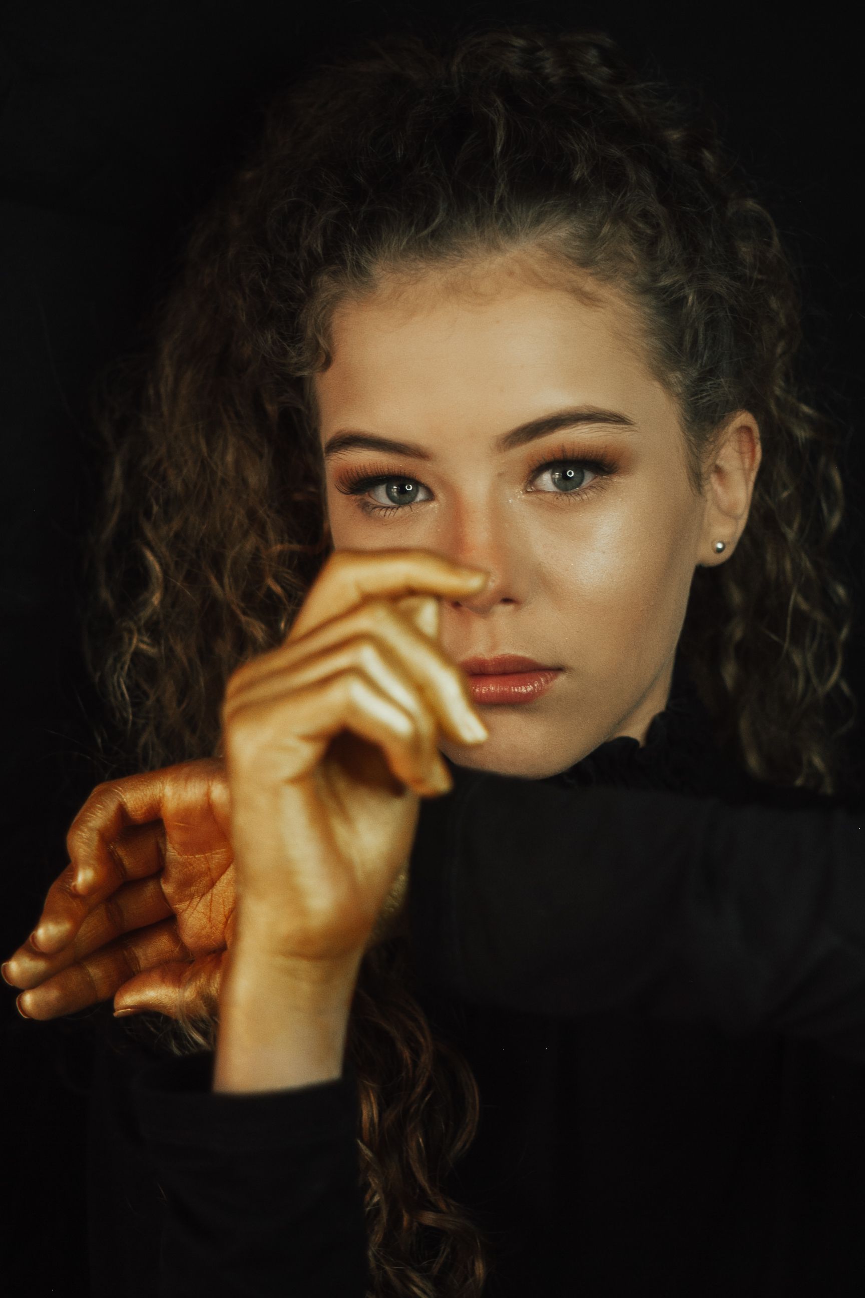 Face of Posing Woman · Free Stock Photo