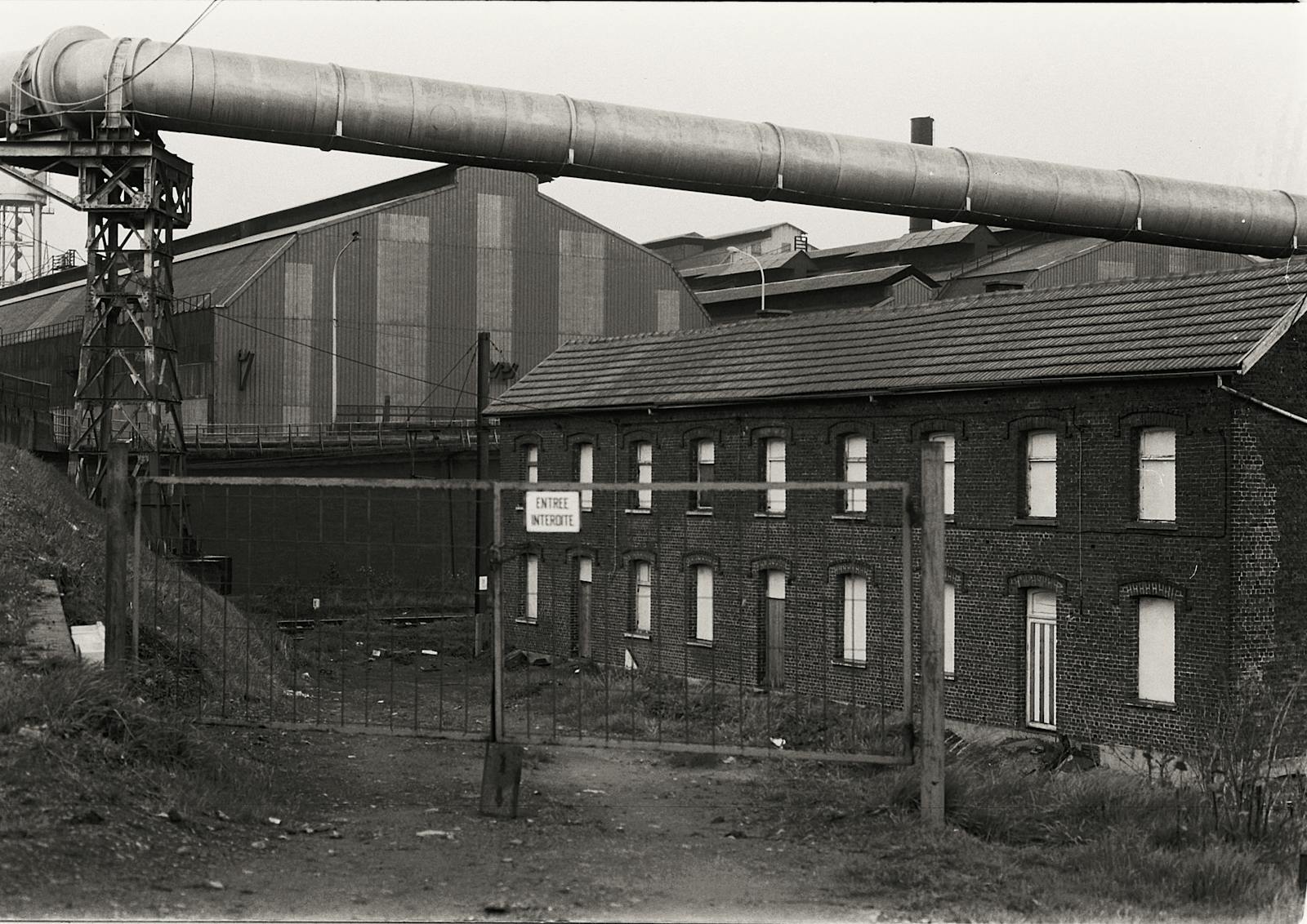 Closed Factory Photos, Download The BEST Free Closed Factory Stock ...