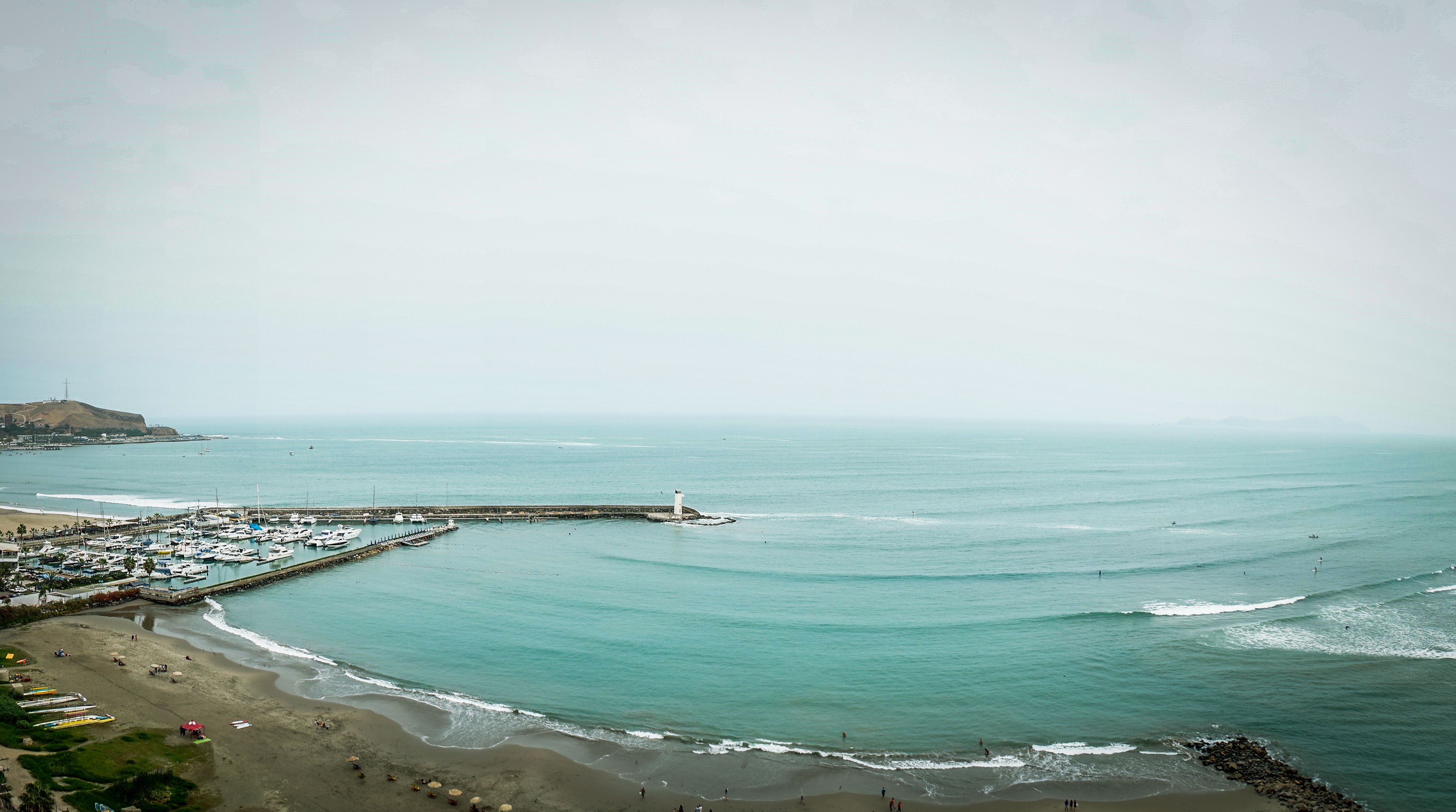 Marina on the Sea Shore · Free Stock Photo