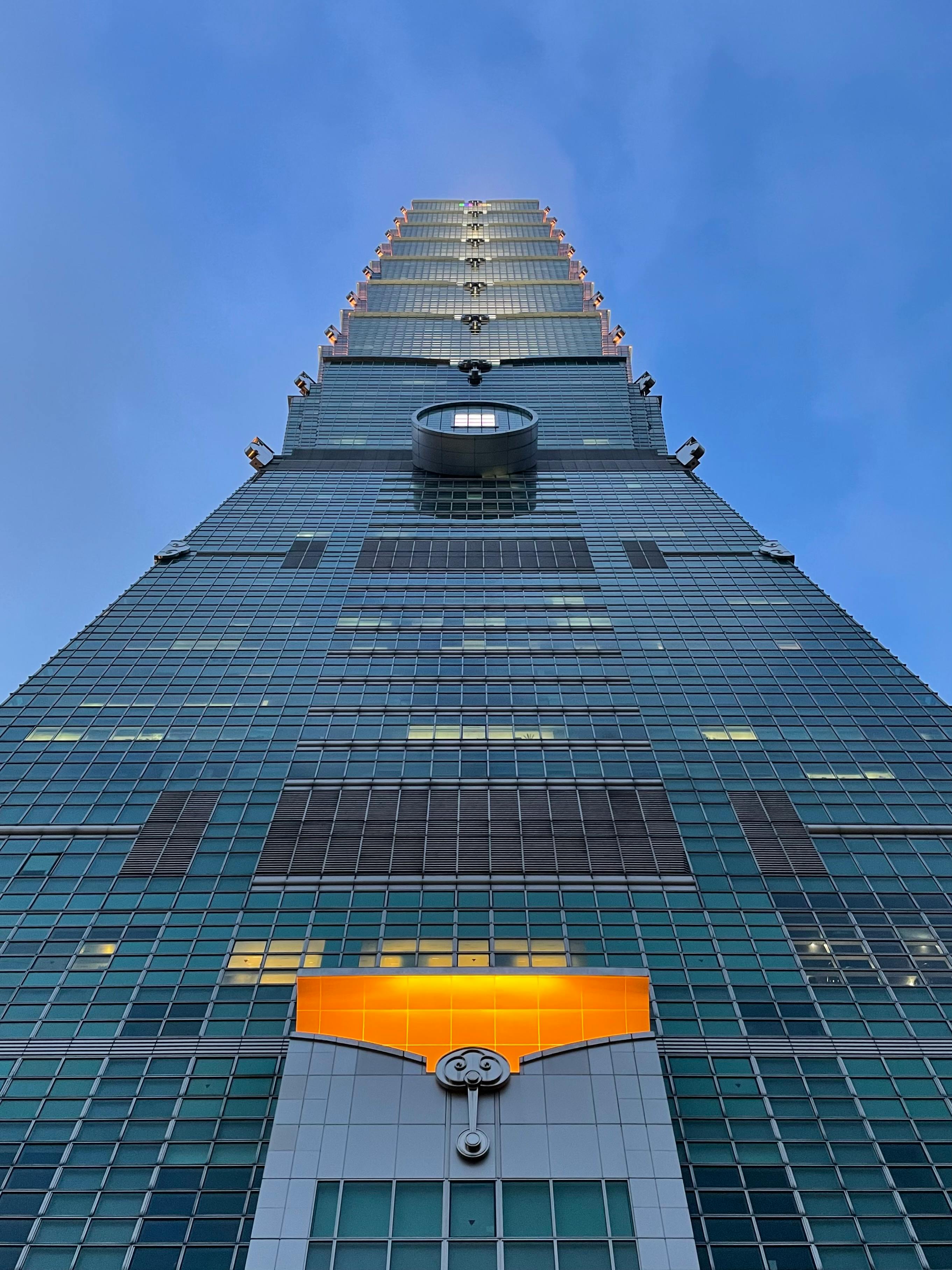 The One Skyscraper in Brisbane · Free Stock Photo