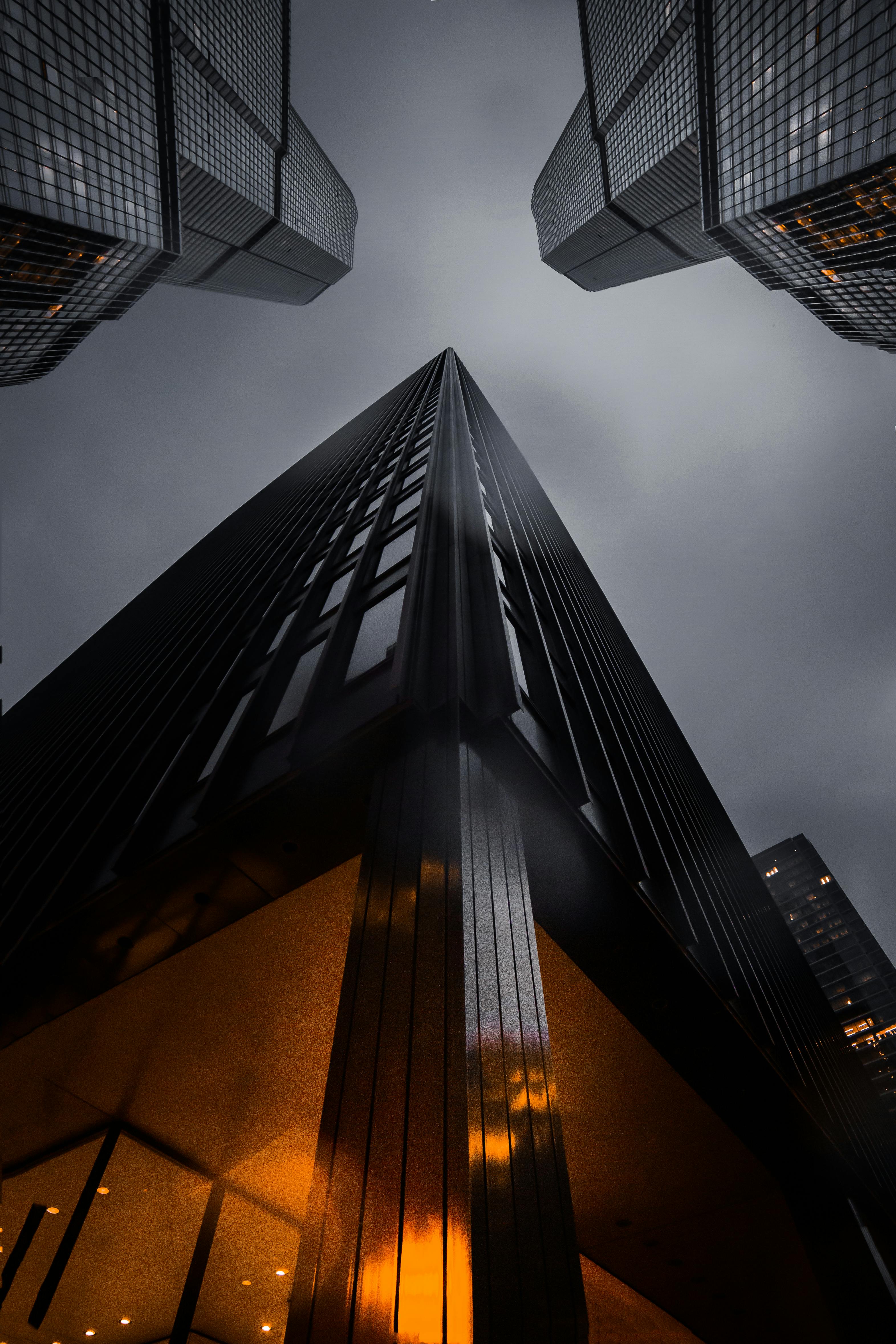 Worm's Eye View Of Buildings · Free Stock Photo