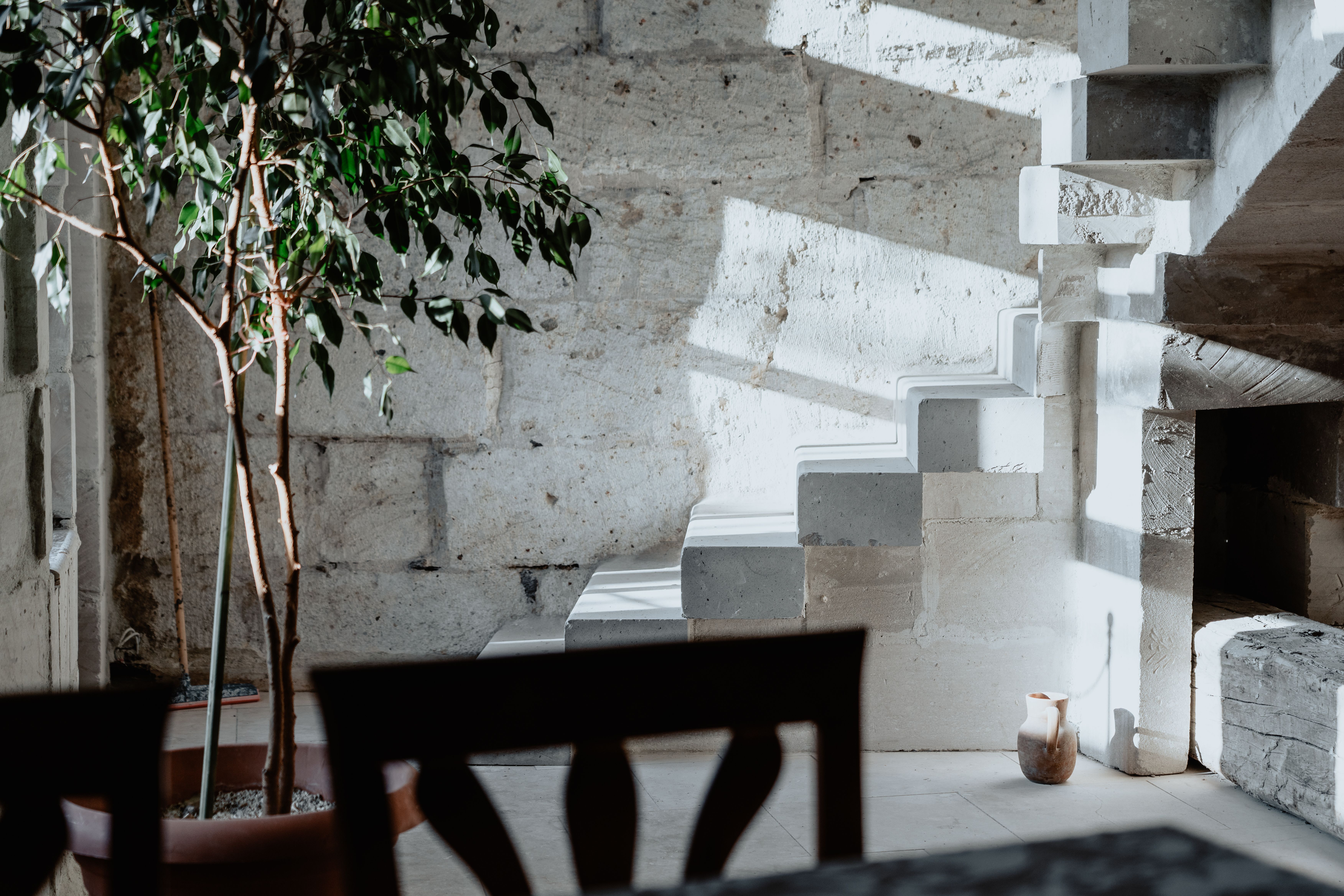 Steps in a Domestic Room · Free Stock Photo
