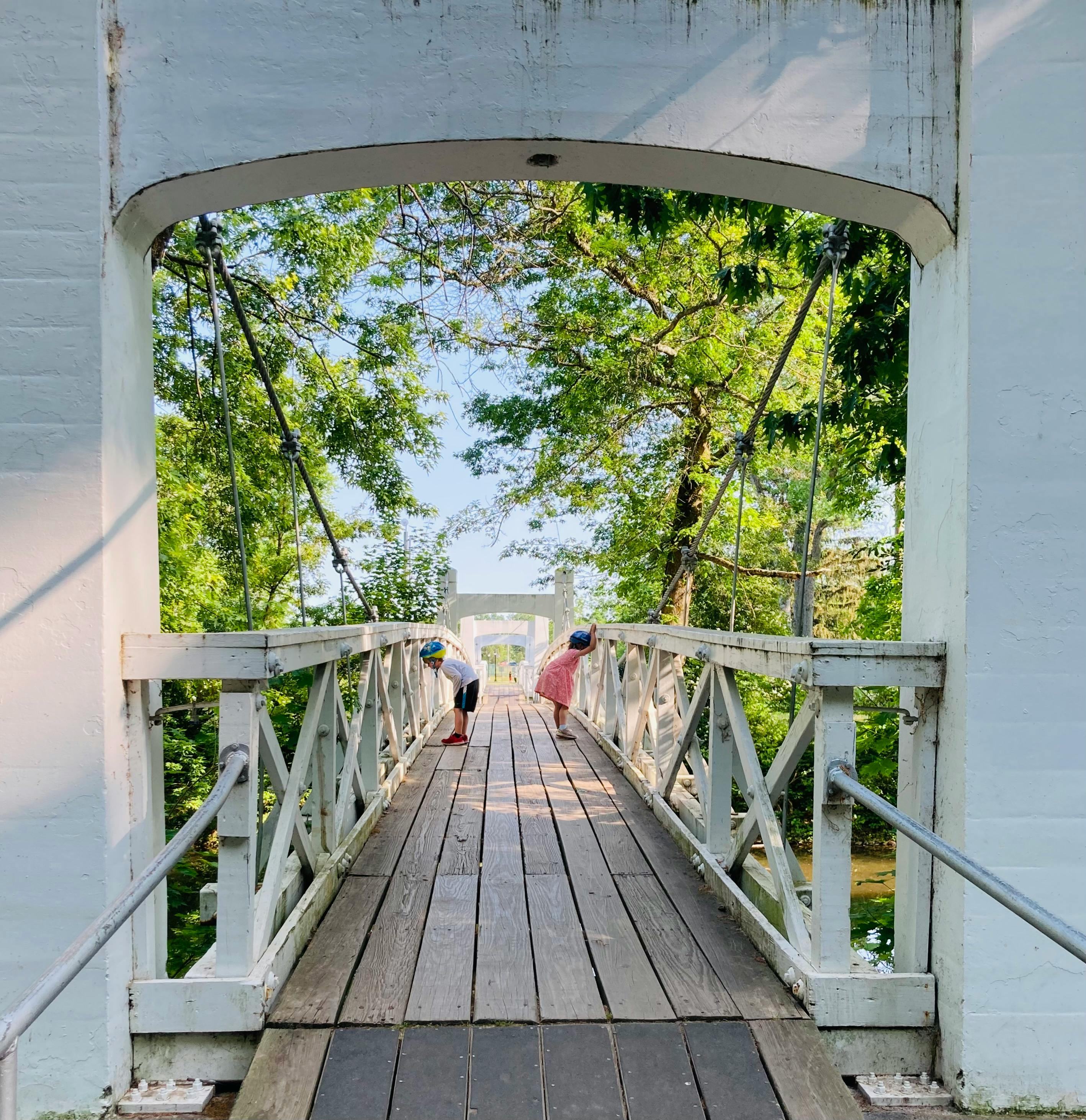 Wooden Footbridge Over a Creek · Free Stock Photo