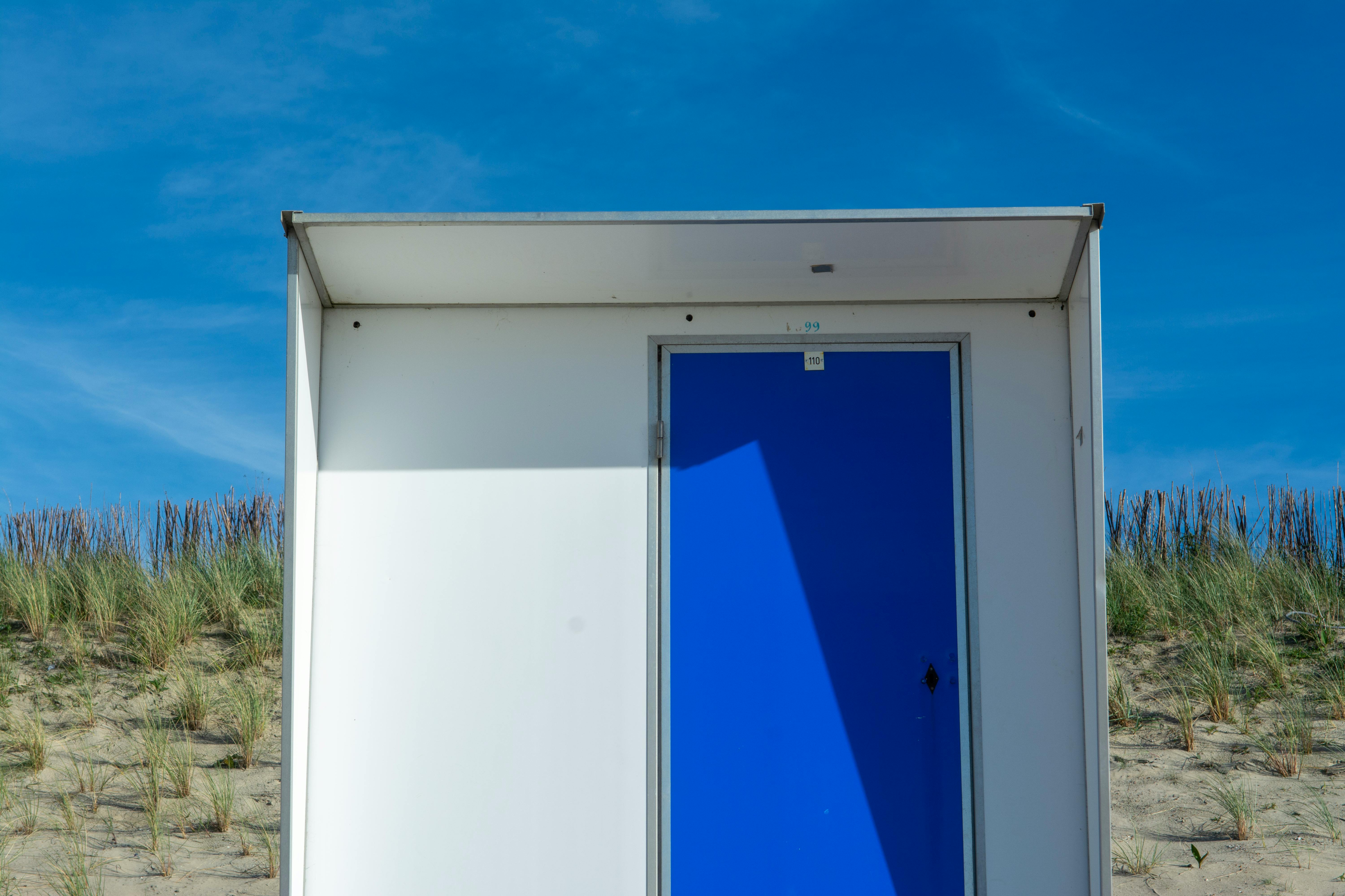 Blue Cabin Photos, Download The BEST Free Blue Cabin Stock Photos & HD ...