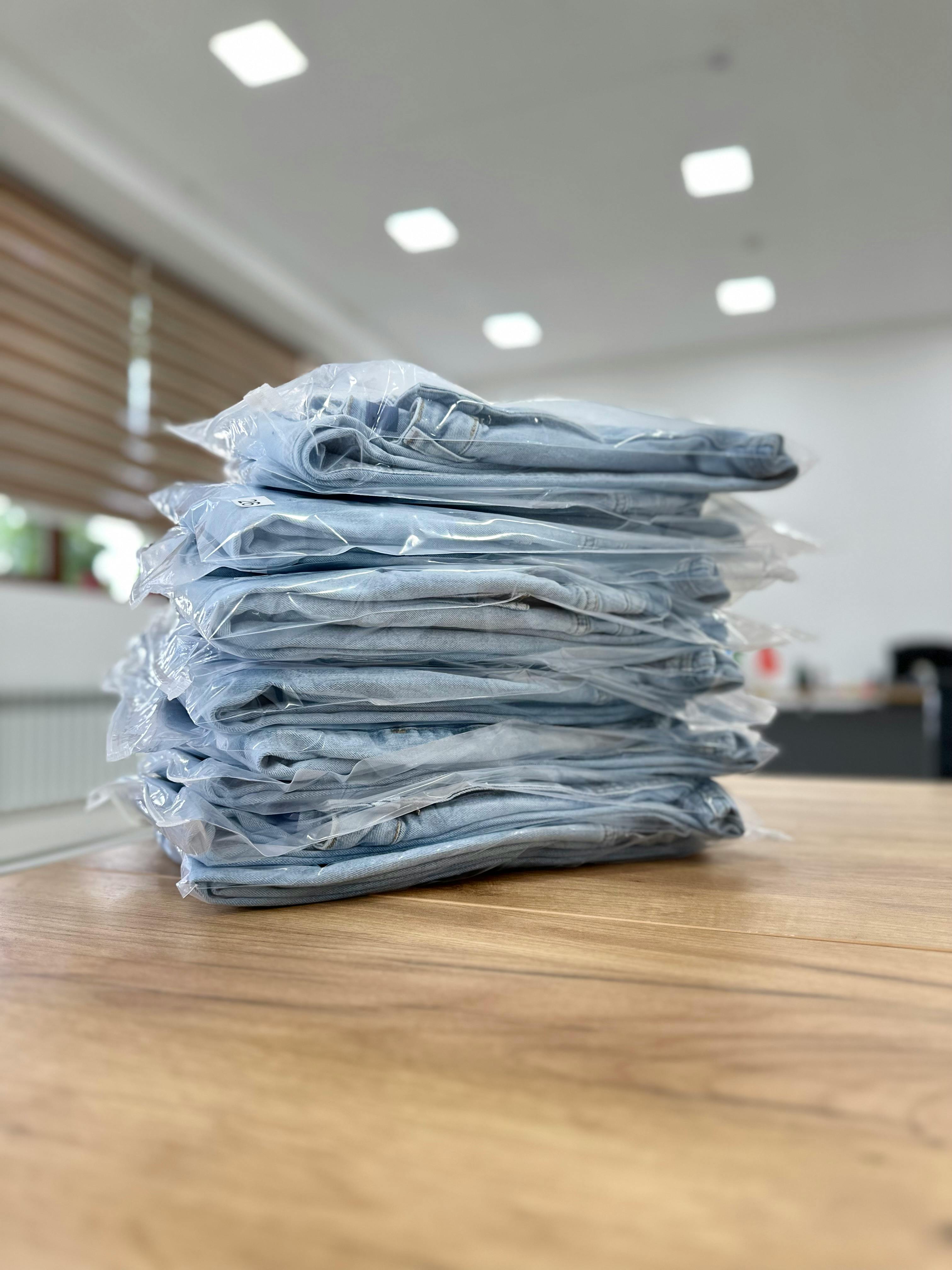 Update Tracker Stock Photos, Download The BEST Free Update Tracker ...