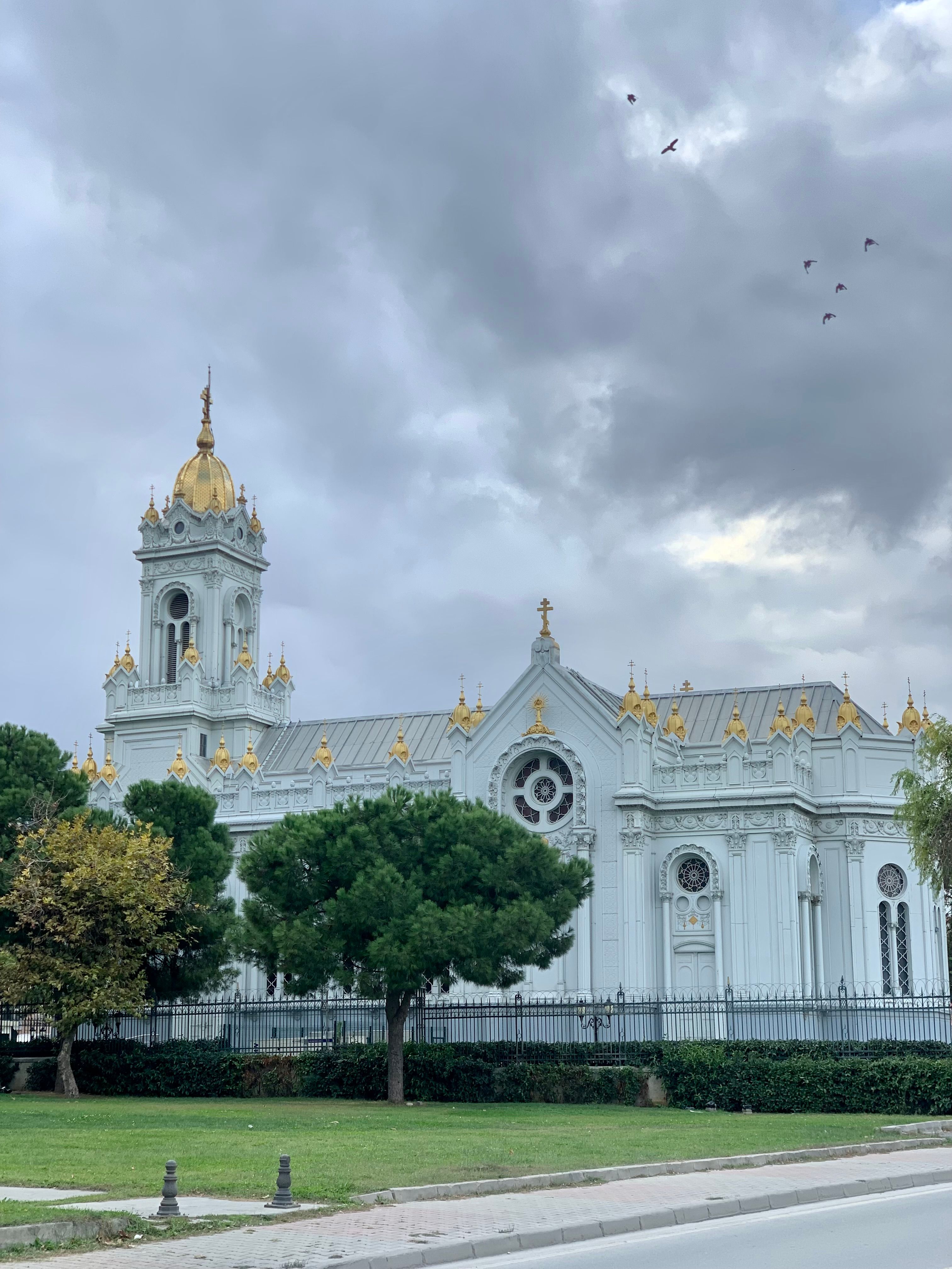 Overcast over Saint Stephens Orthodox Church in Istanbul · Free Stock Photo