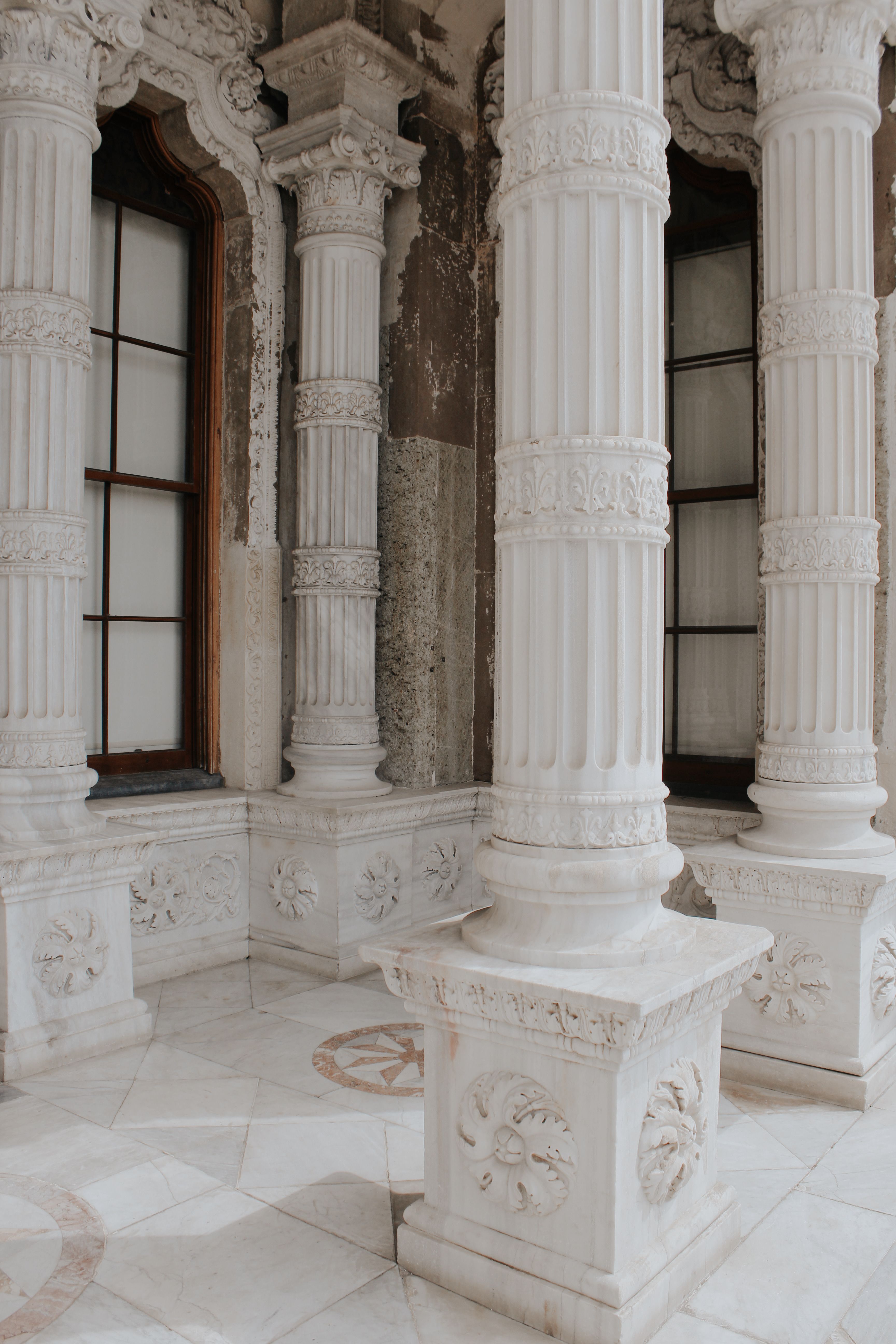 White Pillars at an Imperial Palace Entrance, Küçüksu Pavilion ...