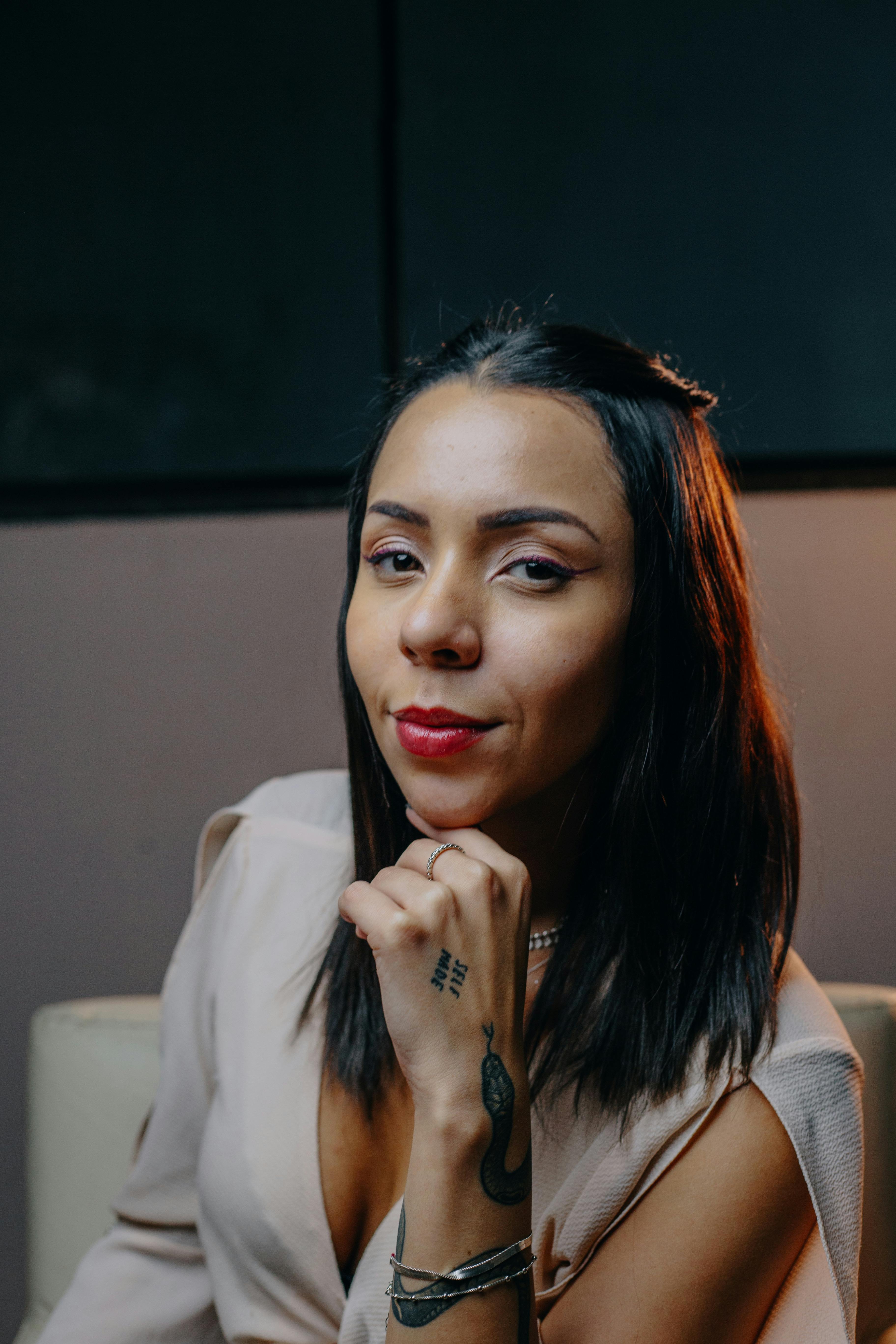 Woman Thinking and Posing · Free Stock Photo