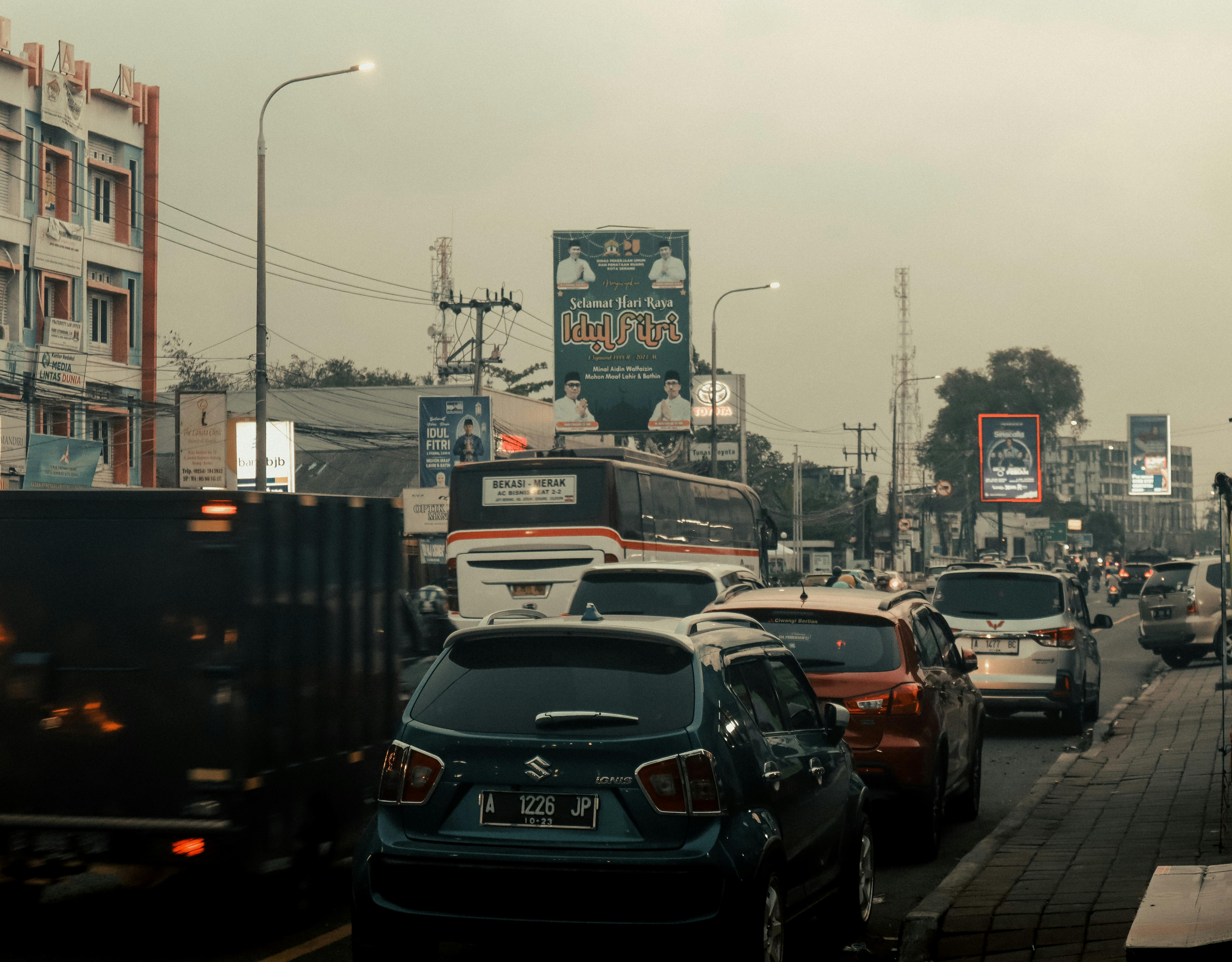 Car Pollution Traffic Photos, Download The BEST Free Car Pollution ...