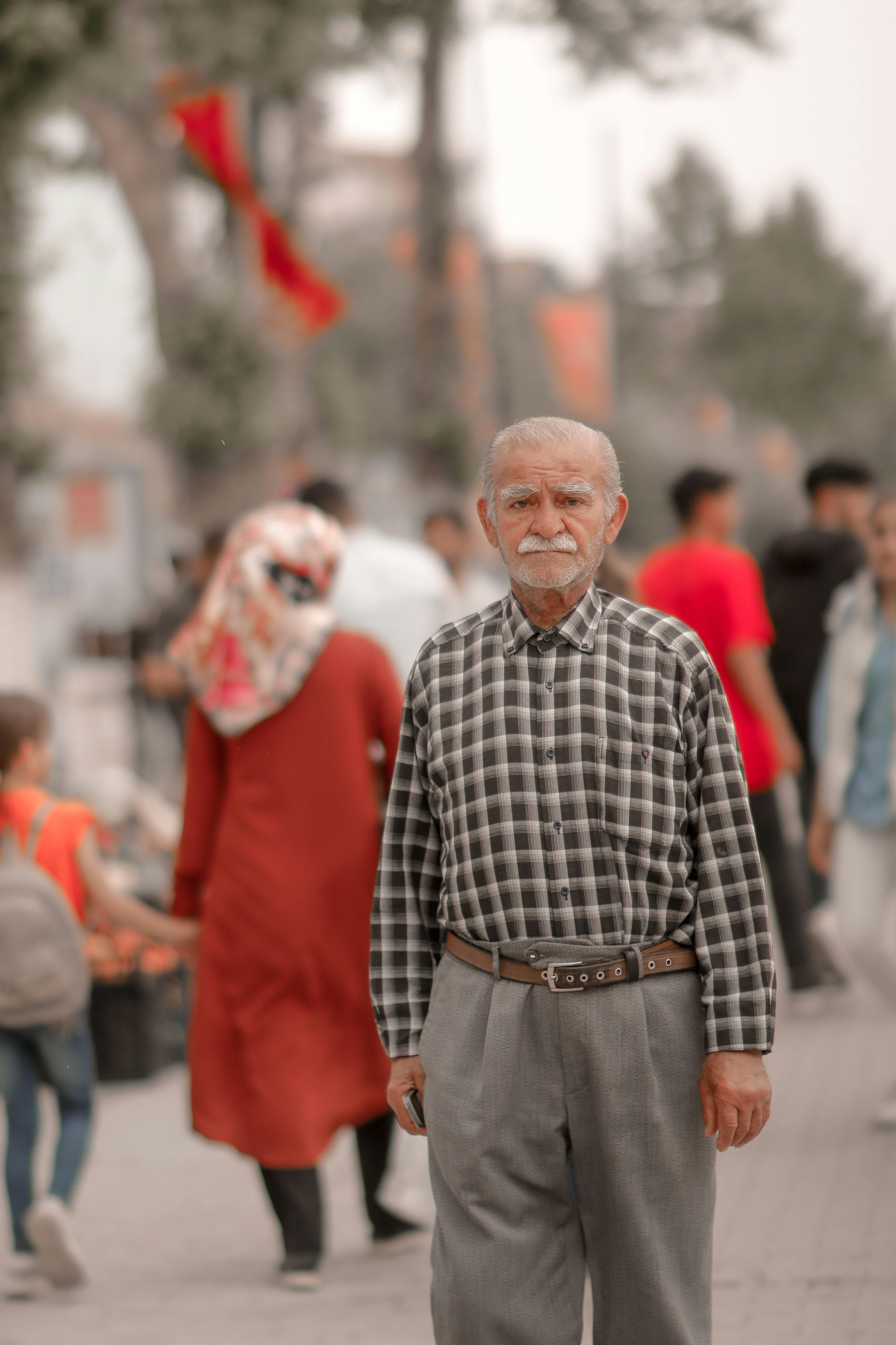 Croud Of People Photos, Download The BEST Free Croud Of People Stock ...