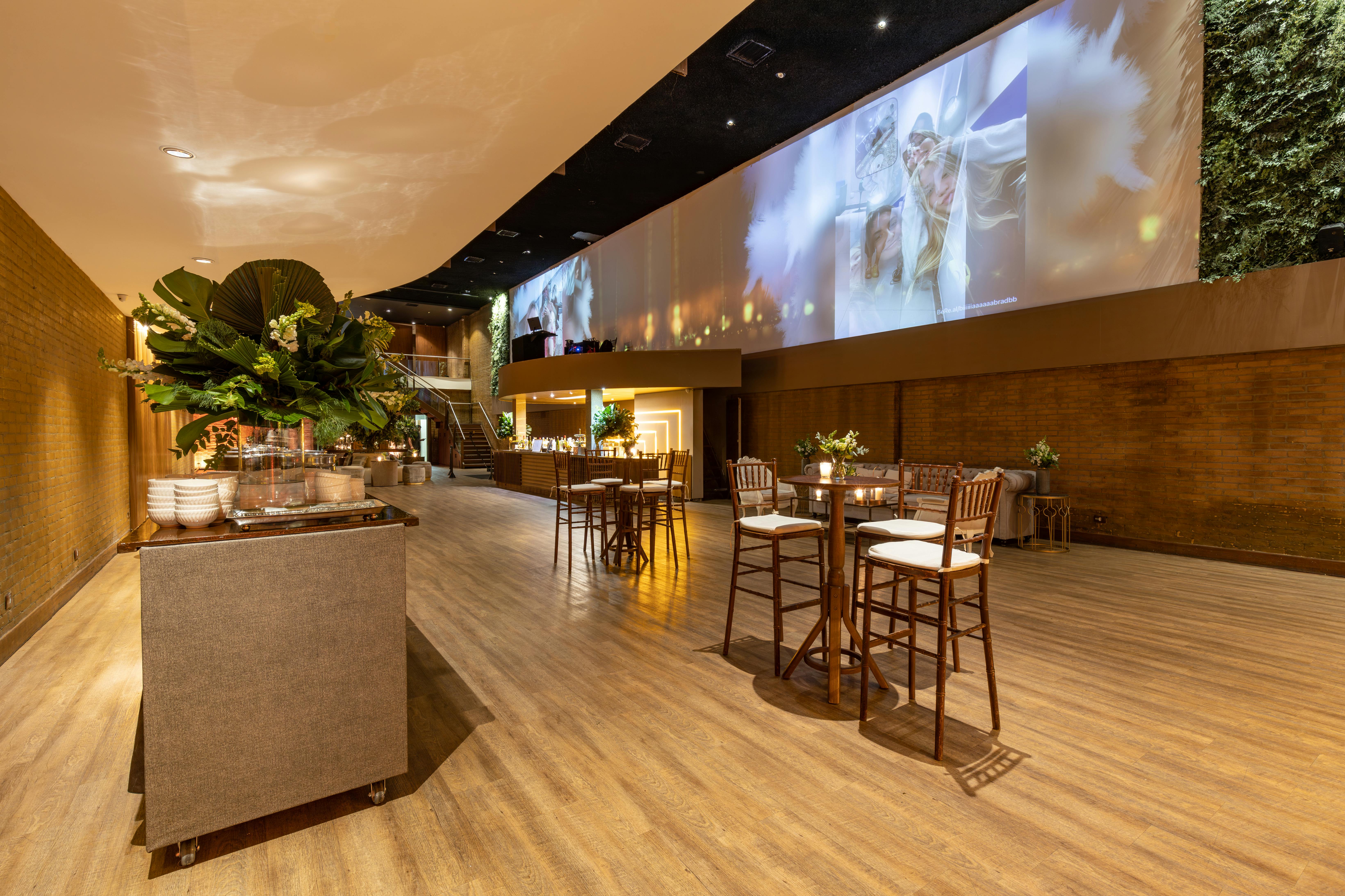 Chairs and Tables in Hotel · Free Stock Photo