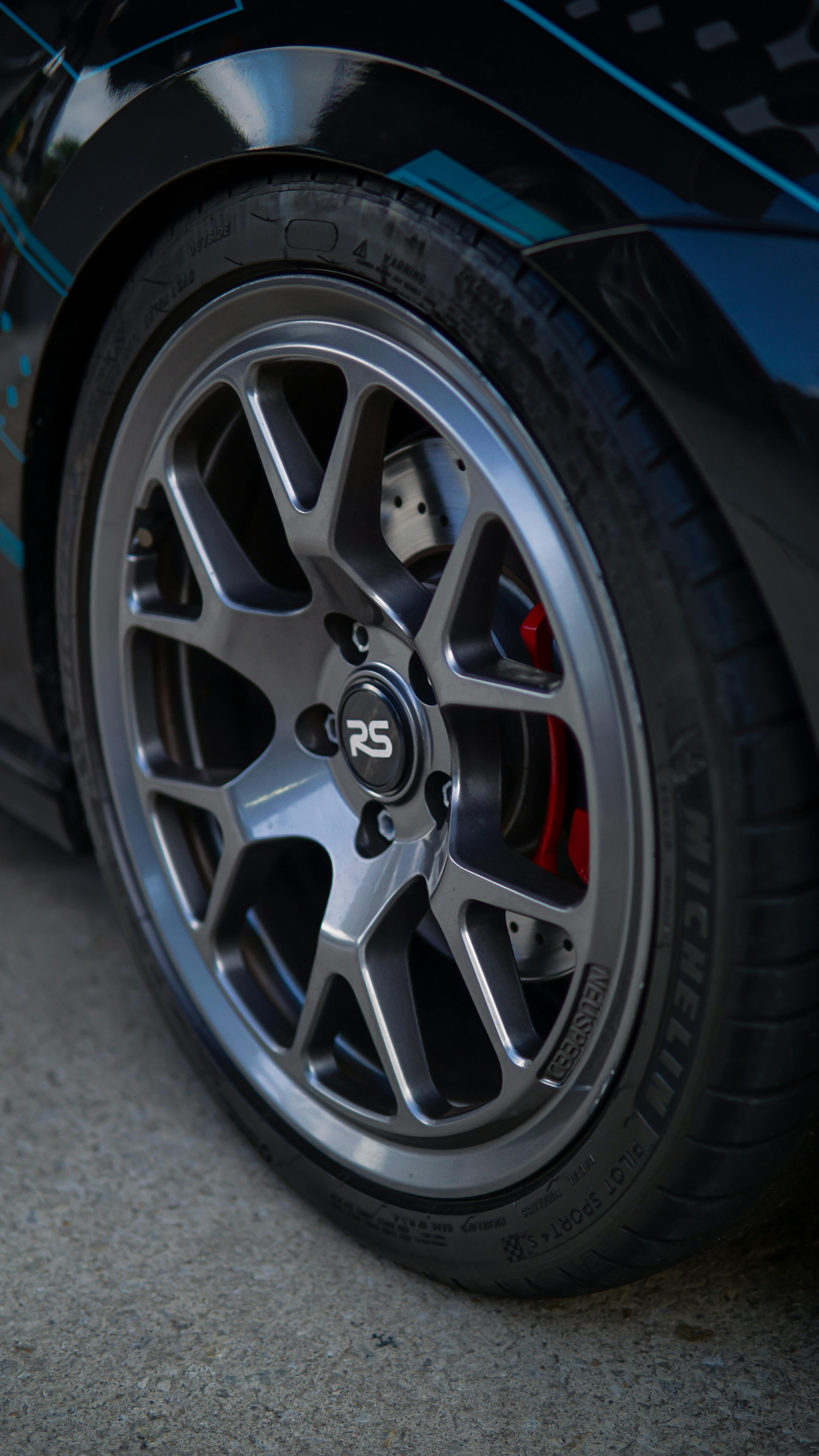 RS Alloy Wheels · Free Stock Photo