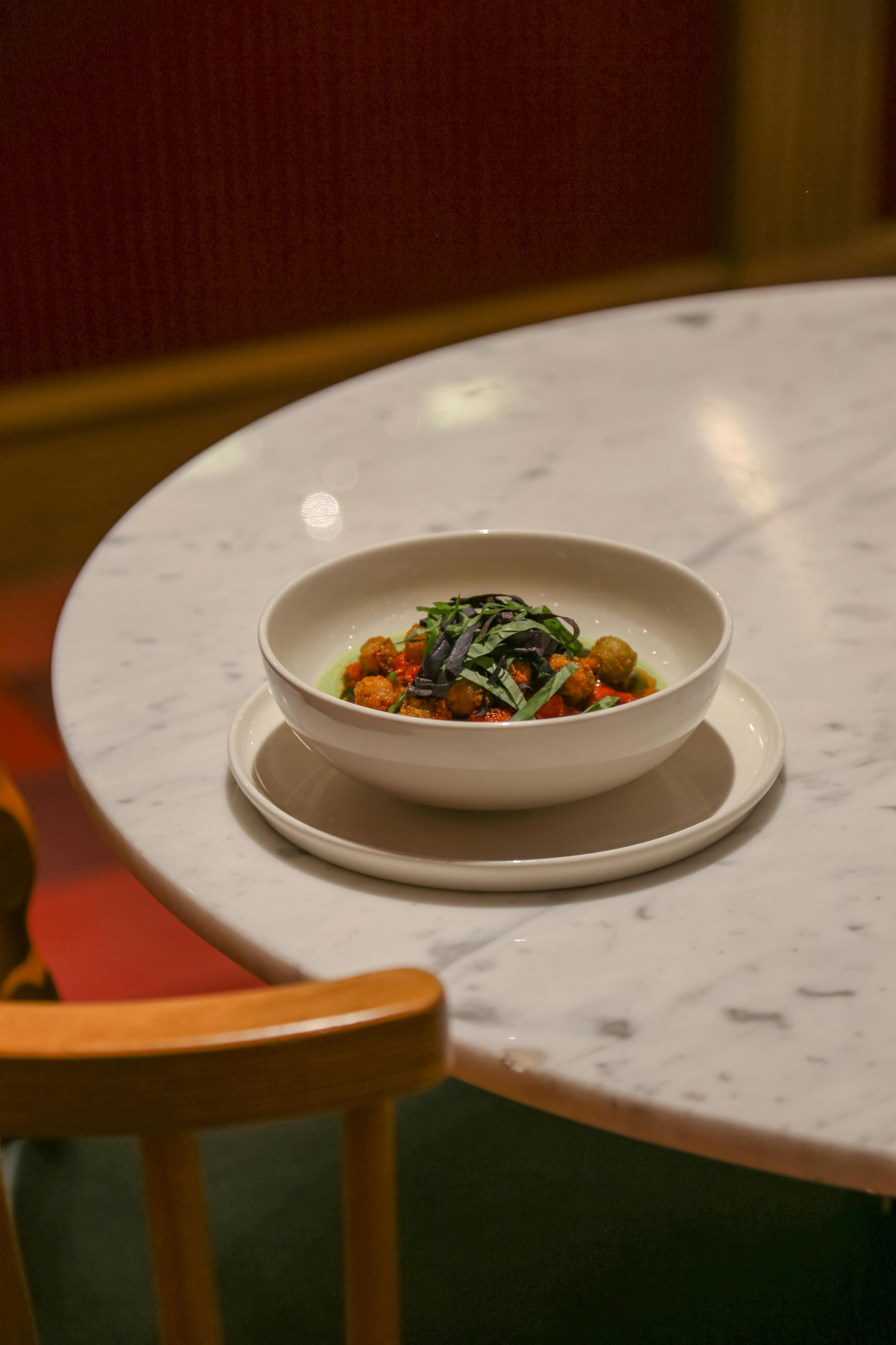 Bowling Pin Deck Photos, Download The BEST Free Bowling Pin Deck Stock ...