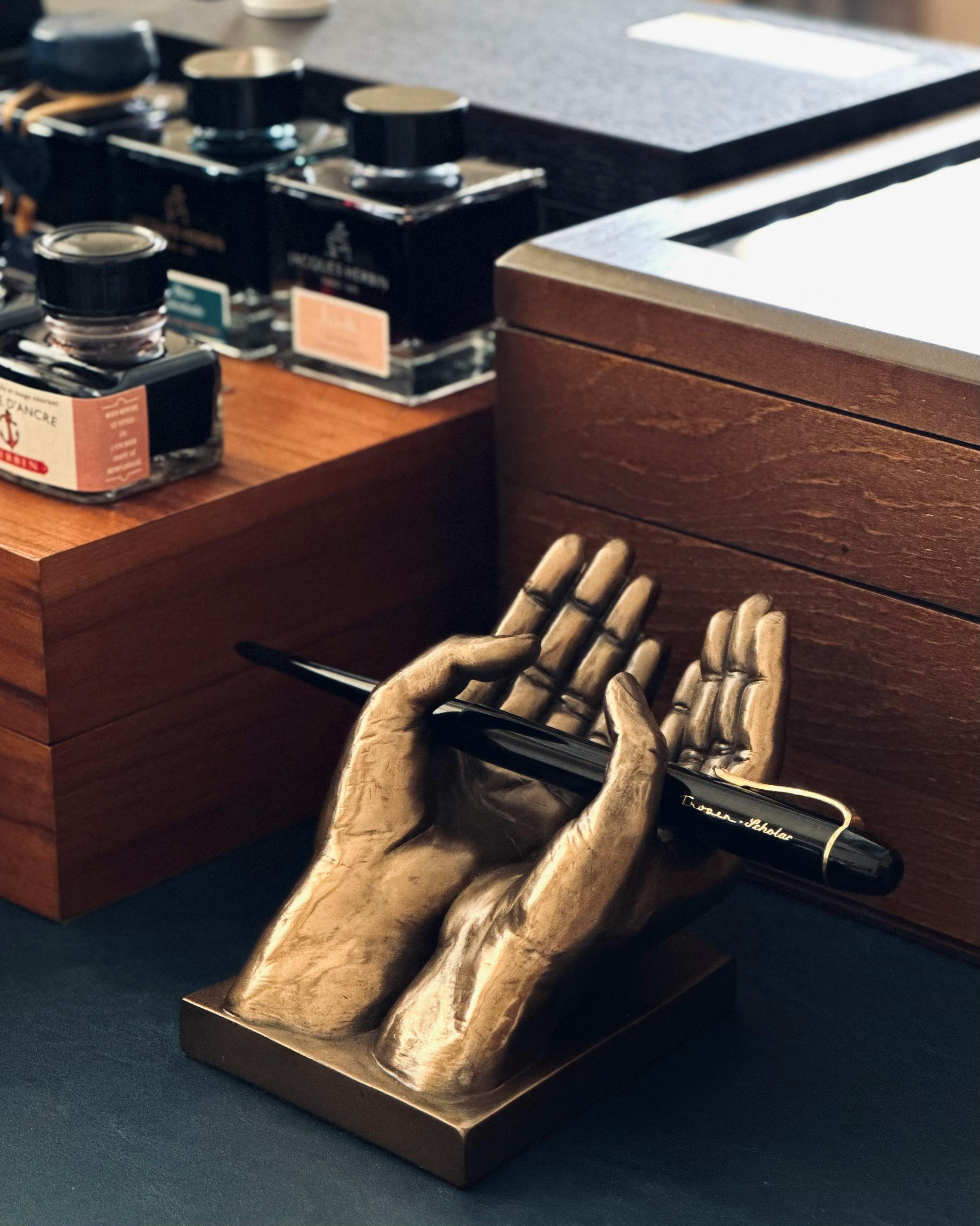 Penholder Shaped like Hands · Free Stock Photo