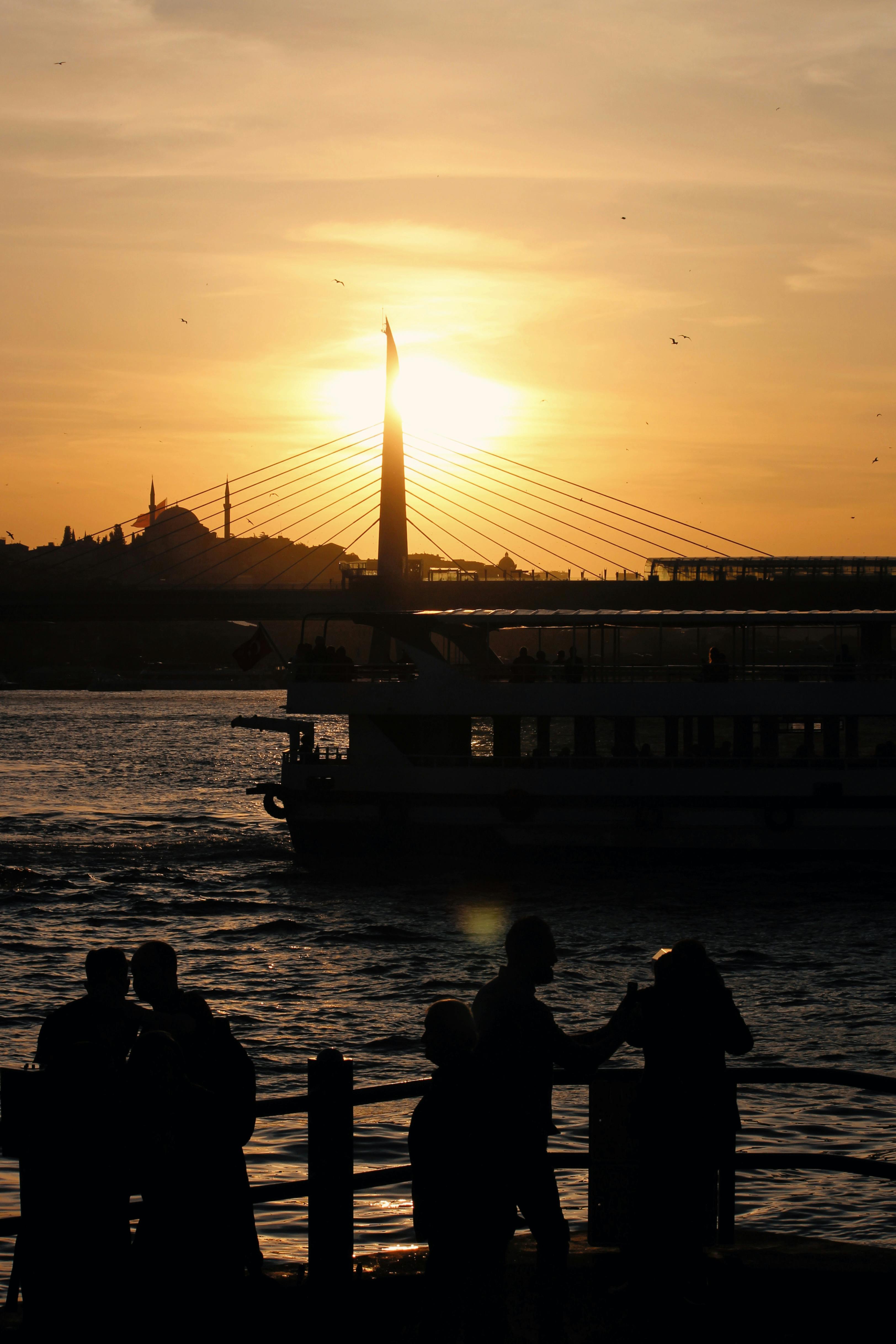 Golden Horn Bridge at Sunset · Free Stock Photo